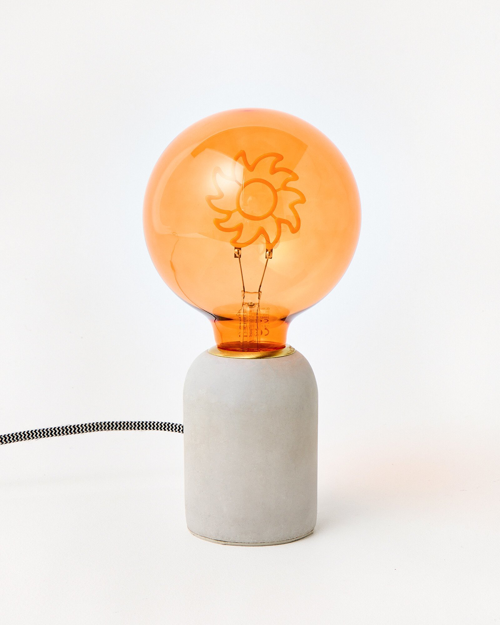 orange light bulb e27