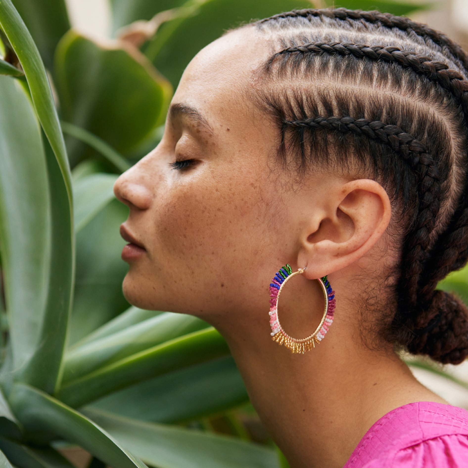 Your Guide to Colourful Jewellery | Oliver Bonas