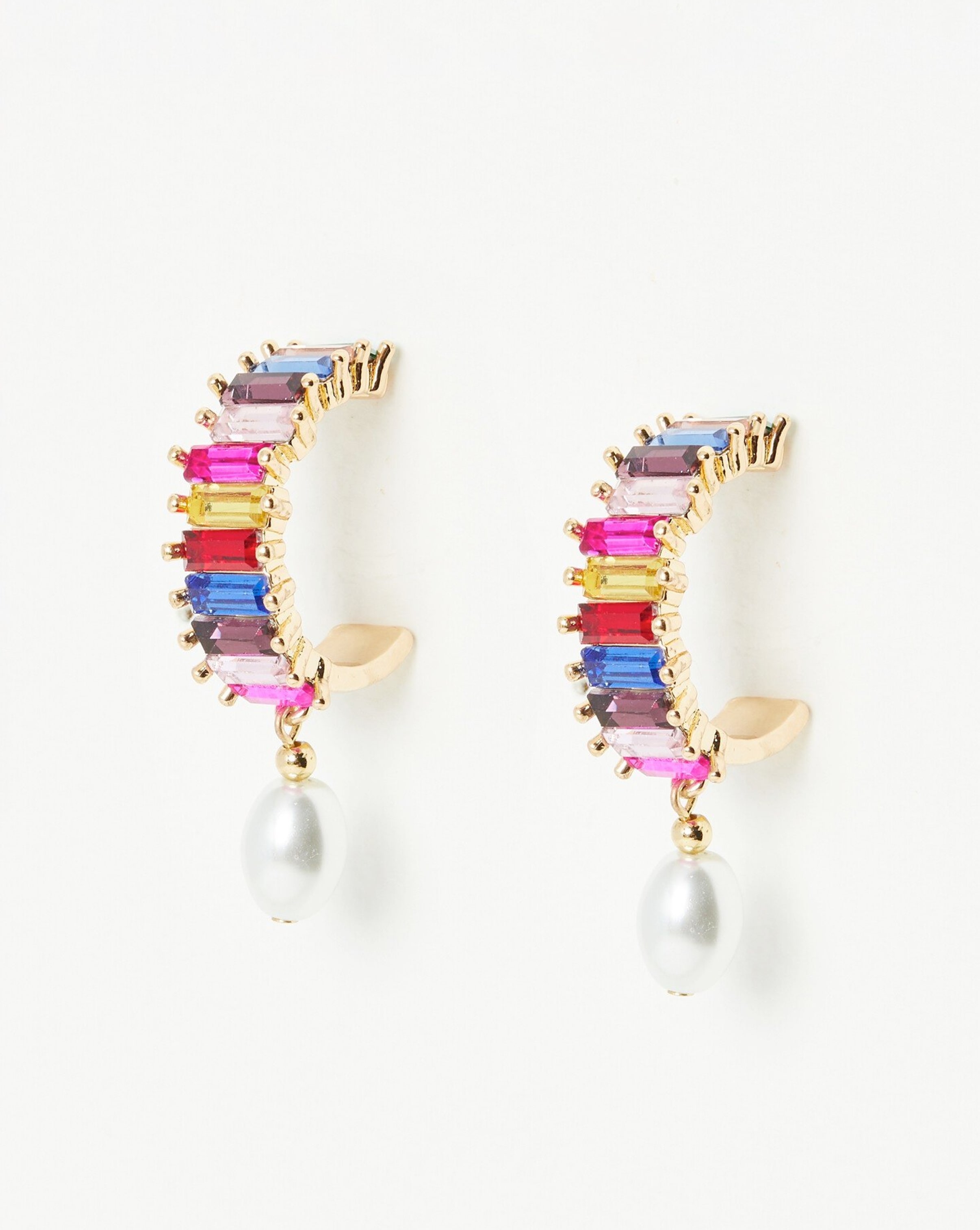 Hoop Earrings: A Style Guide | Oliver Bonas