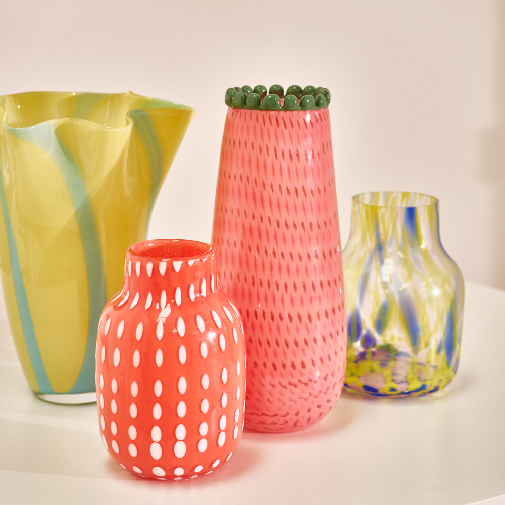 How to remove bobbles from clothing | Oliver Bonas