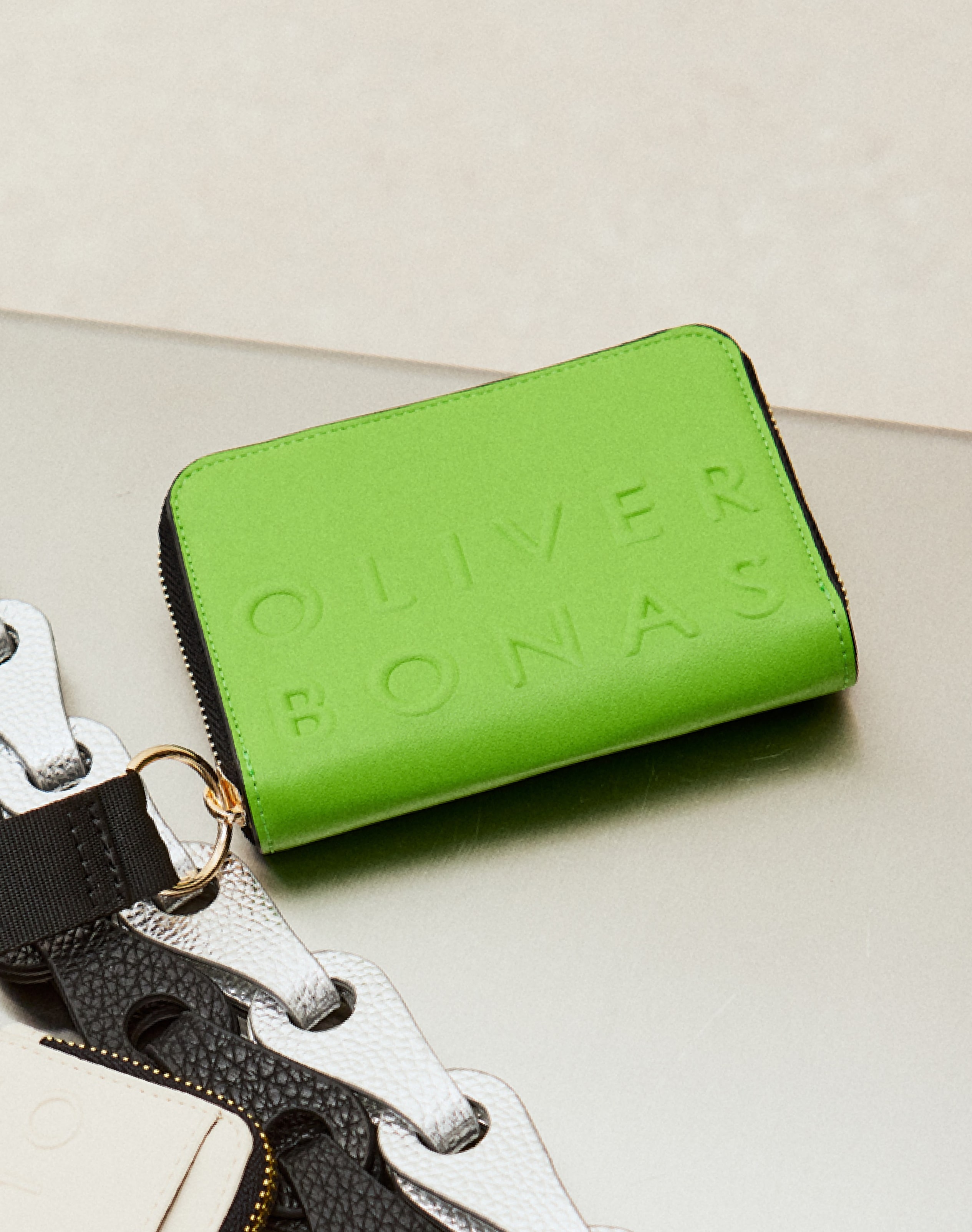 Christmas Decorations | Oliver Bonas