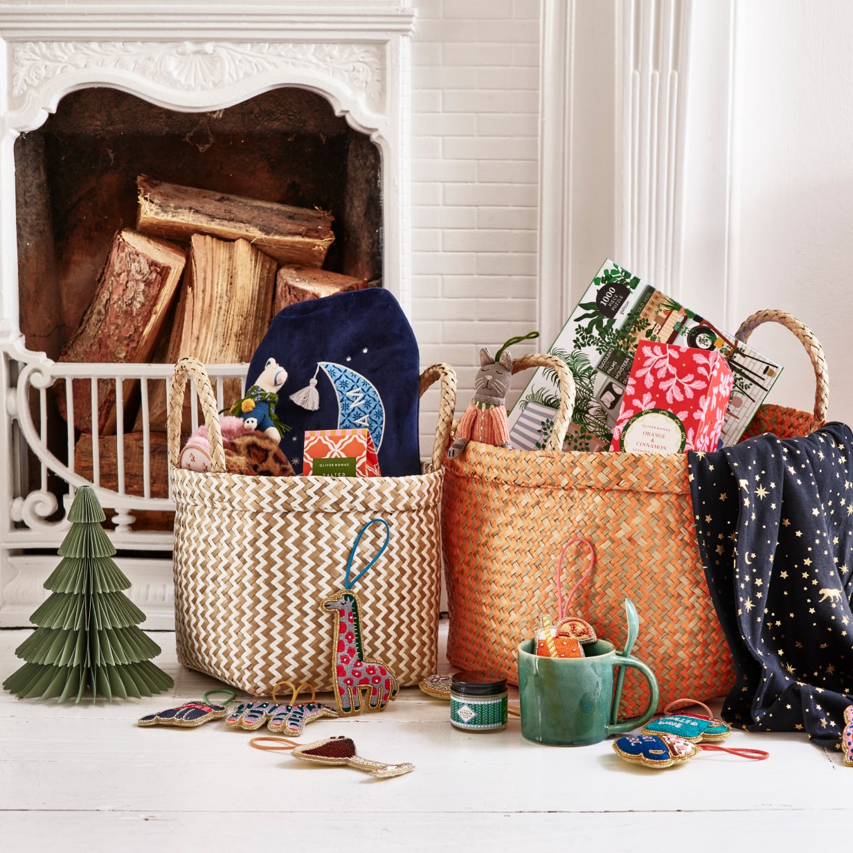 Christmas Eve Box Ideas & Fillers | Oliver Bonas