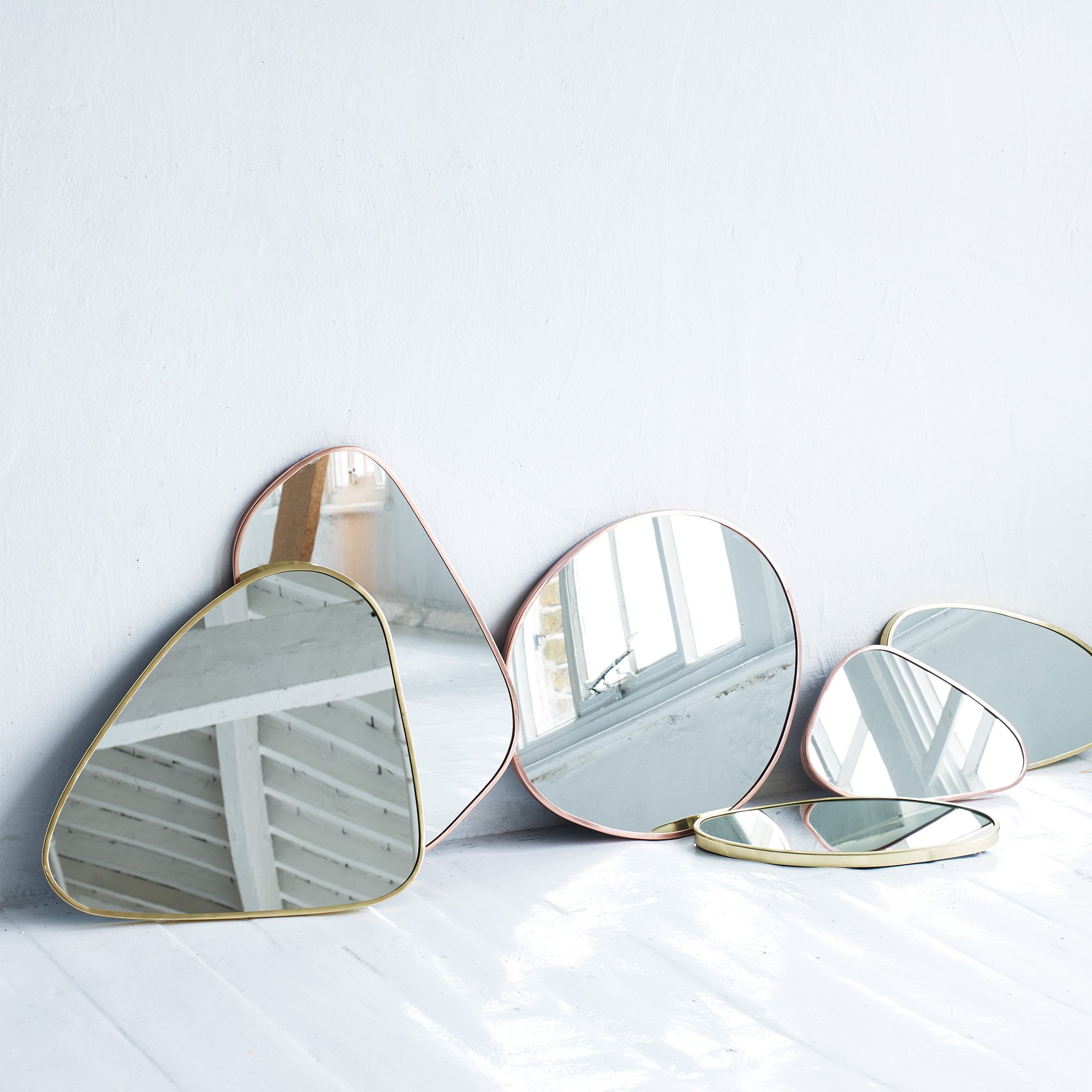 Gold Pebble Wall Mirror Large | Oliver Bonas IE