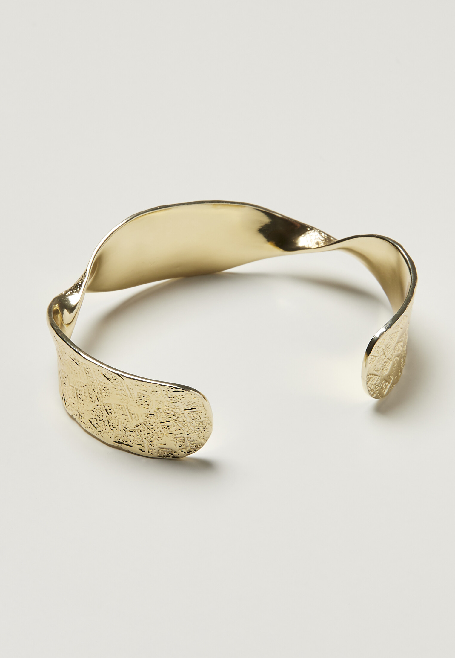 Sculptural Twist Cuff Bangles | Oliver Bonas