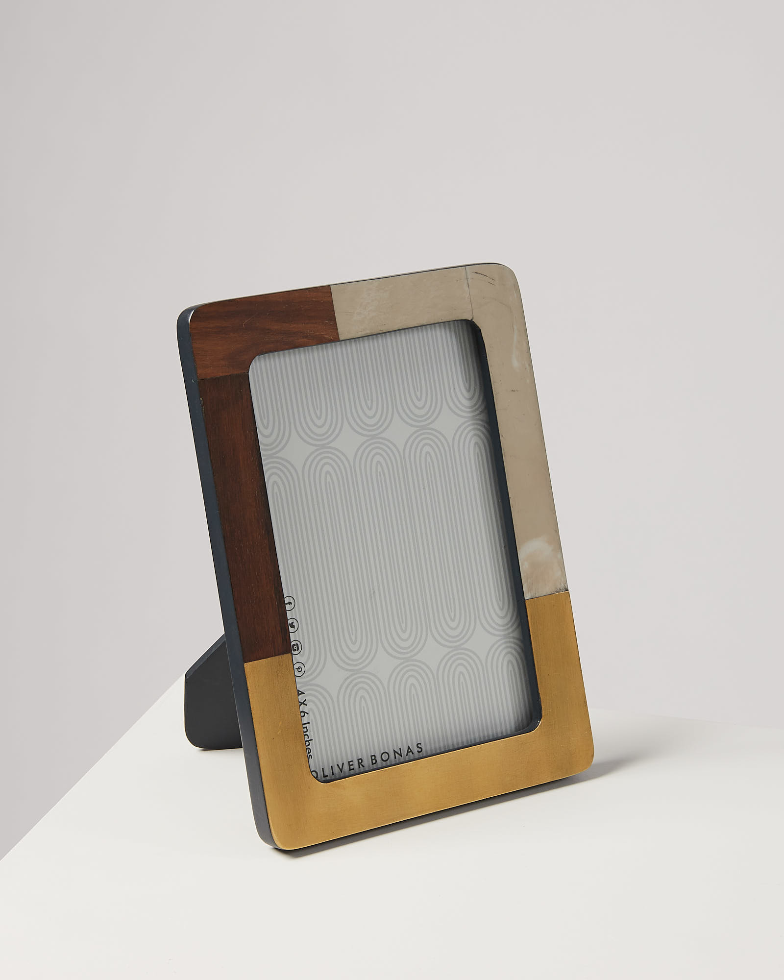 Pia Gold & Green Block Frame 6x4" | Oliver Bonas