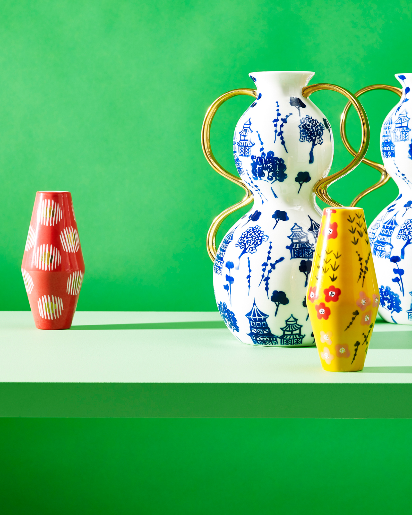 Suitopi Red Ceramic Vase | Oliver Bonas