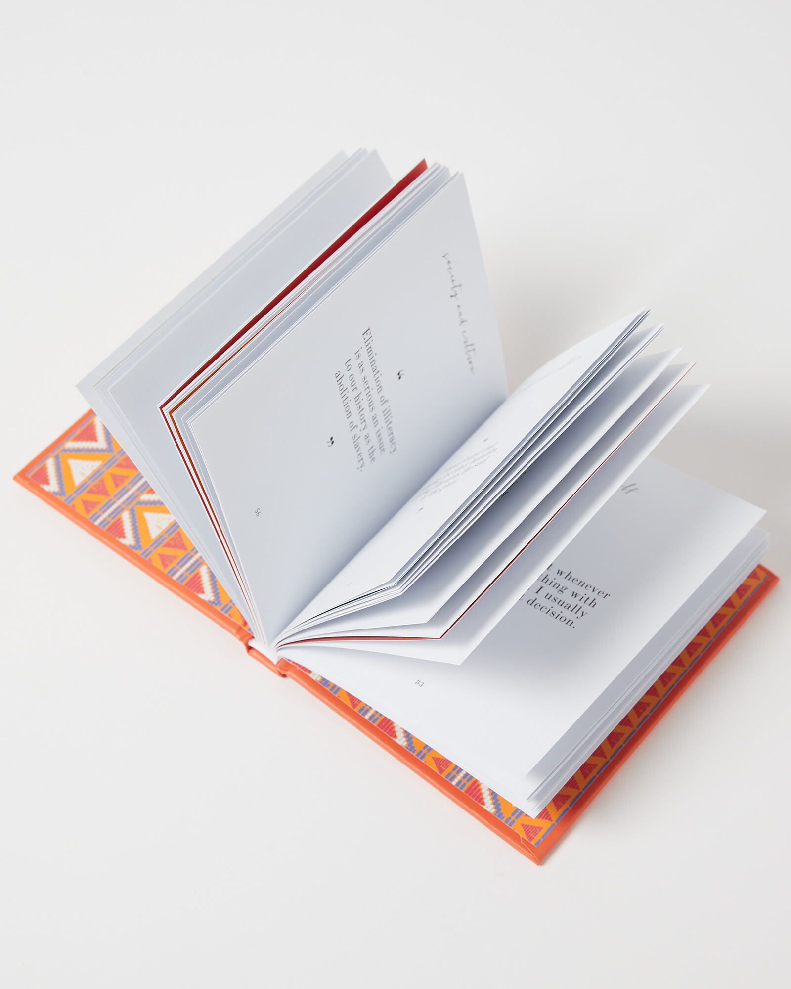 Maya Angelou Pocket Wisdom Quote Book | Oliver Bonas