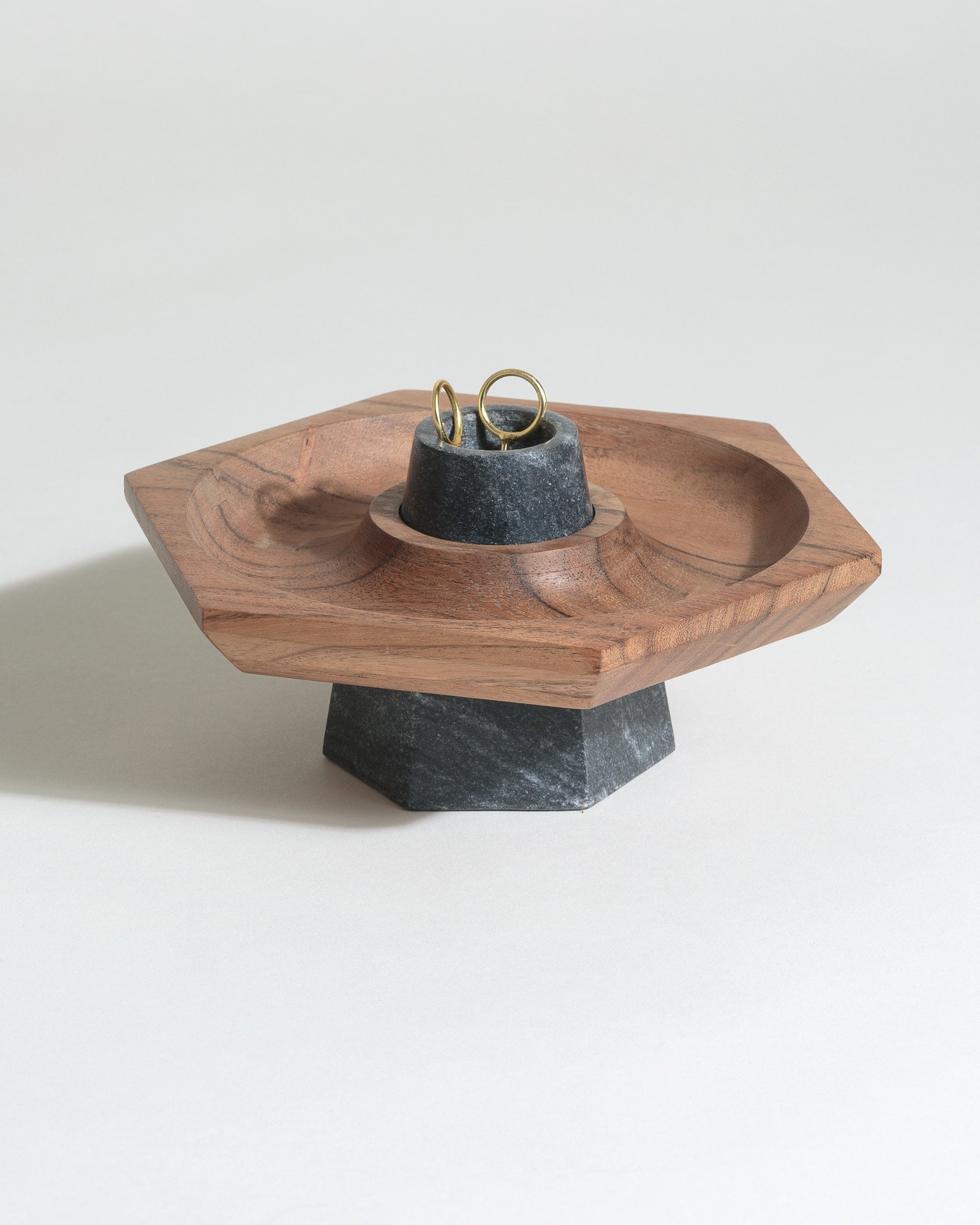 Marble & Wood Nibble Stand | Oliver Bonas