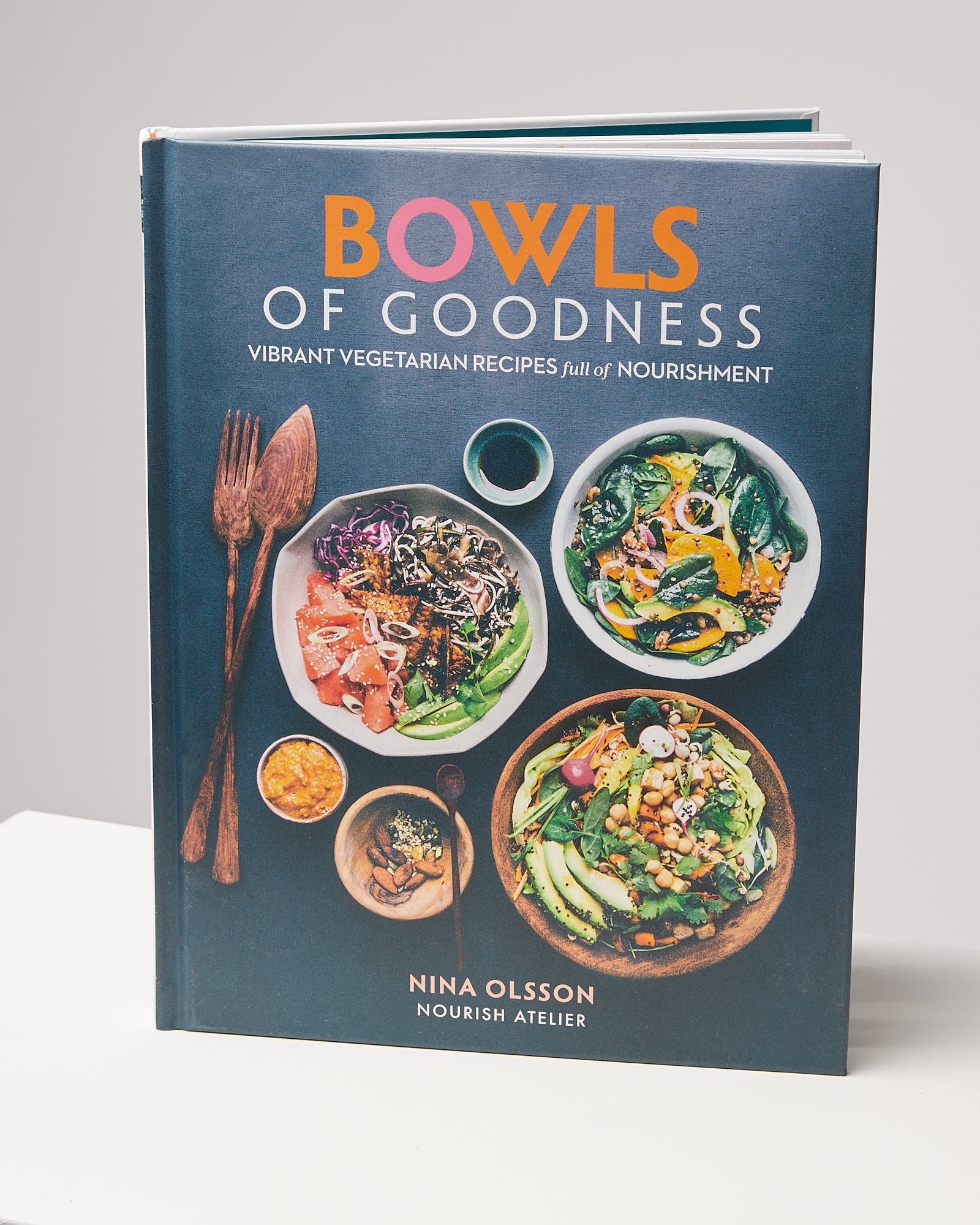 Bowls of Goodness Cookbook | Oliver Bonas
