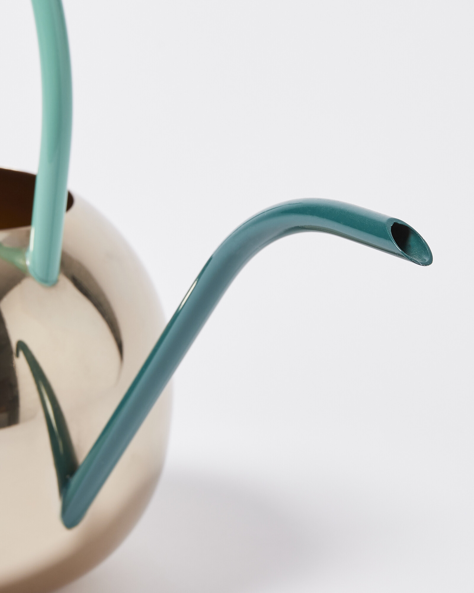 Mizu Gold Metal Watering Can | Oliver Bonas IE