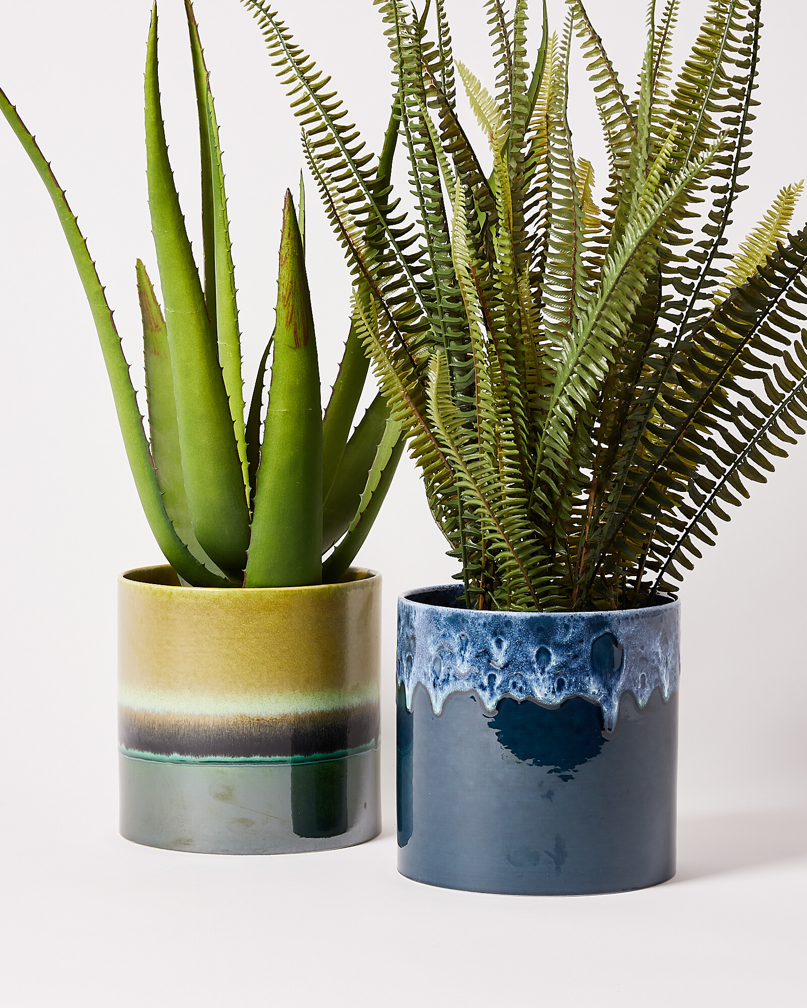 Semilla Ceramic Plant Pots | Oliver Bonas