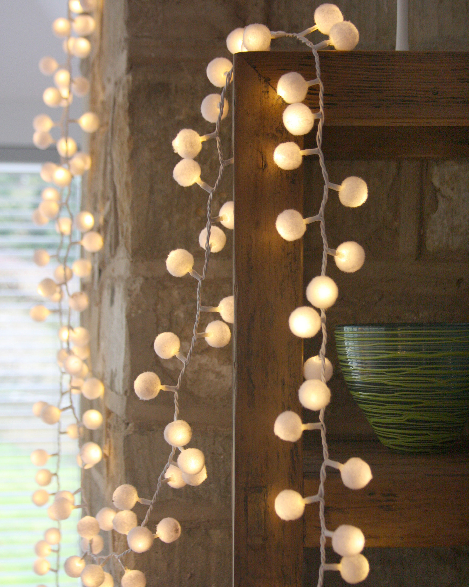 Pom Pom String Lights | Oliver Bonas