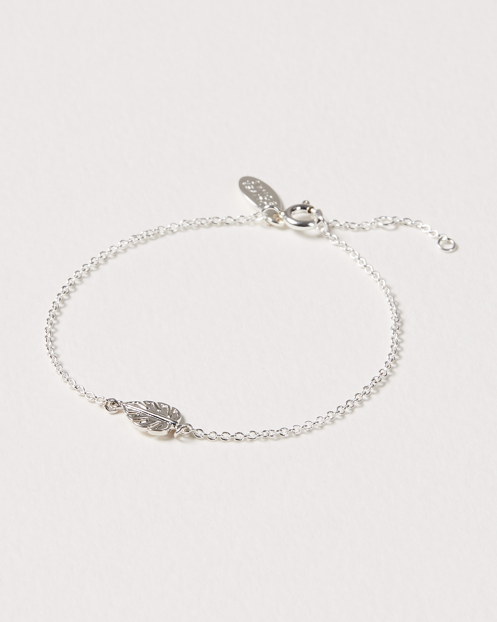 Monstera Plant Leaf Silver Chain Bracelet | Oliver Bonas