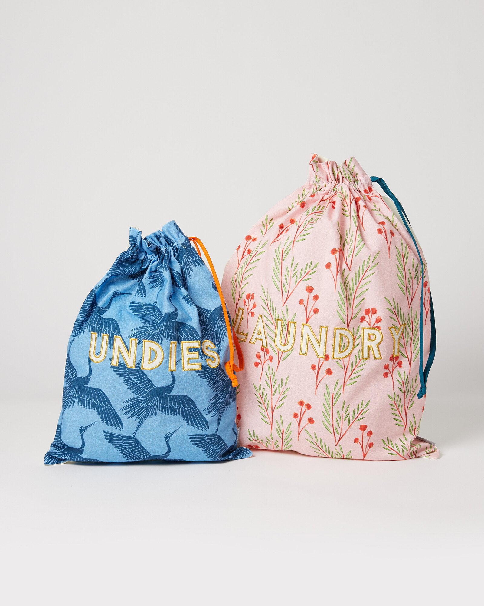 Kari Cotton Travel Bags Set of Two | Oliver Bonas