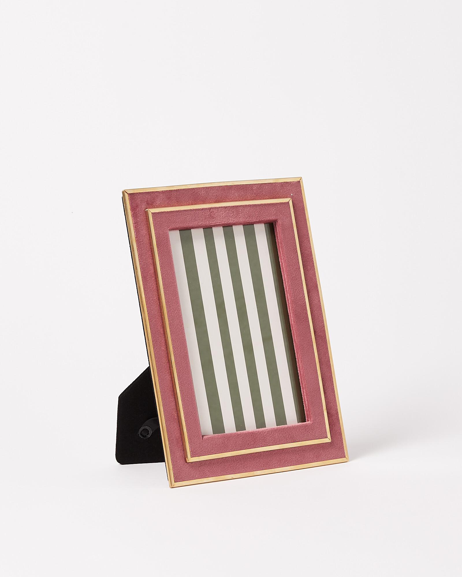 Pink Velvet Photo Frame 4x6" | Oliver Bonas