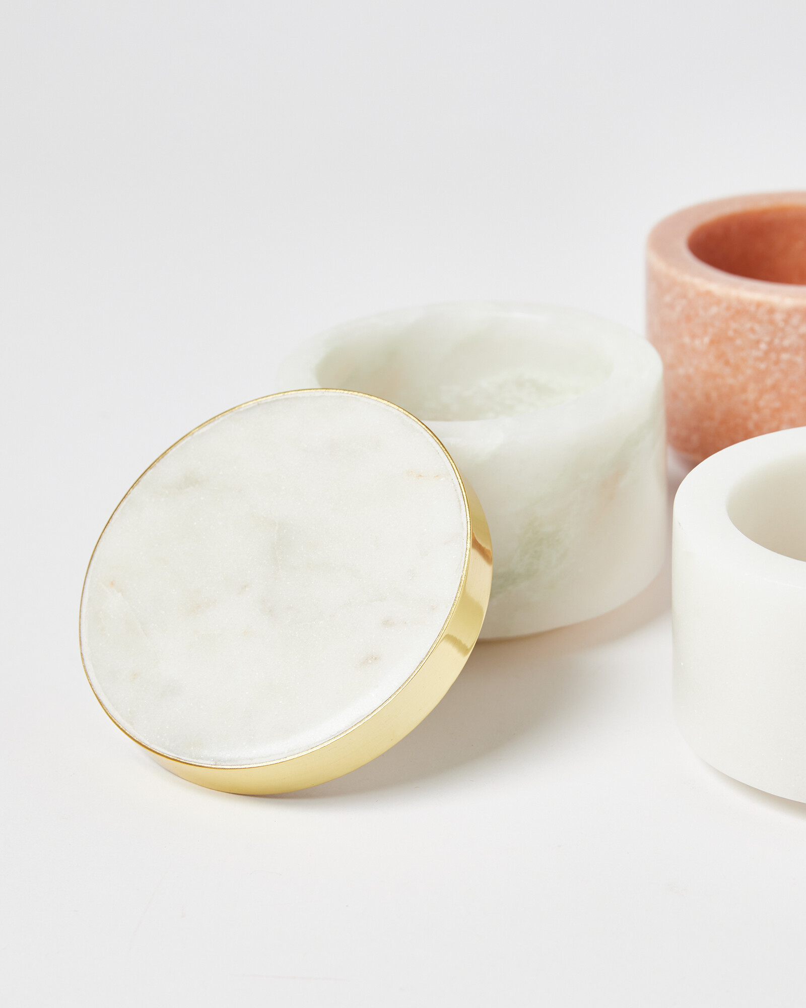 Stacking Mixed Marble Trinket Pots | Oliver Bonas