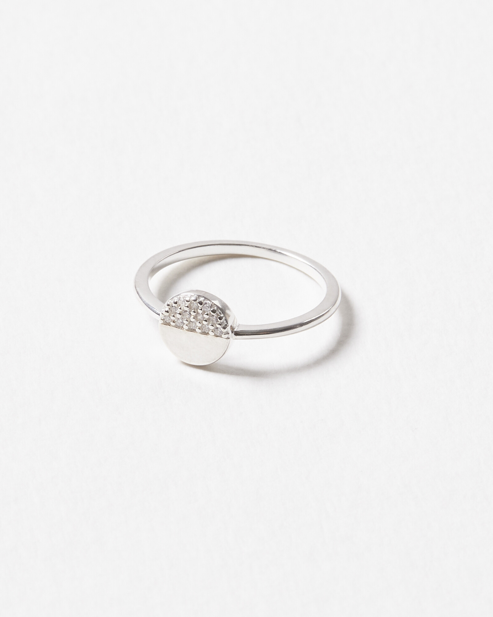 Linnea Gem Inlay Semi Circle Disc Silver Statement Ring | Oliver Bonas