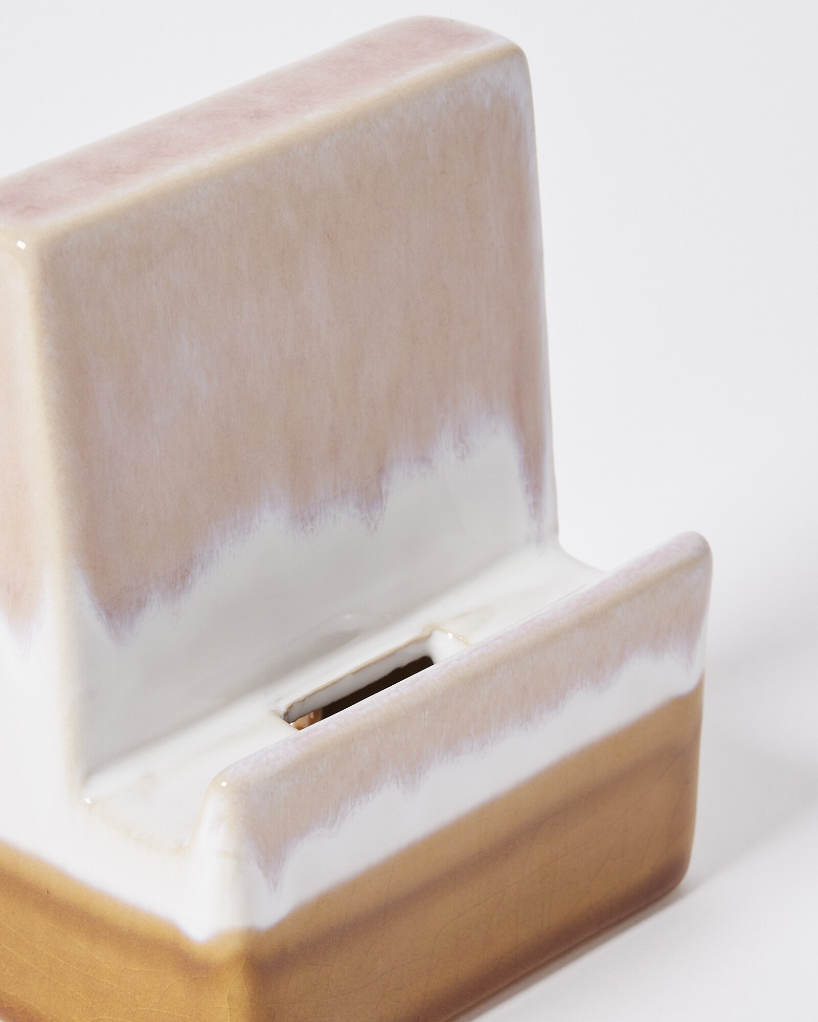 Ebel Pink Ceramic Phone Stand | Oliver Bonas