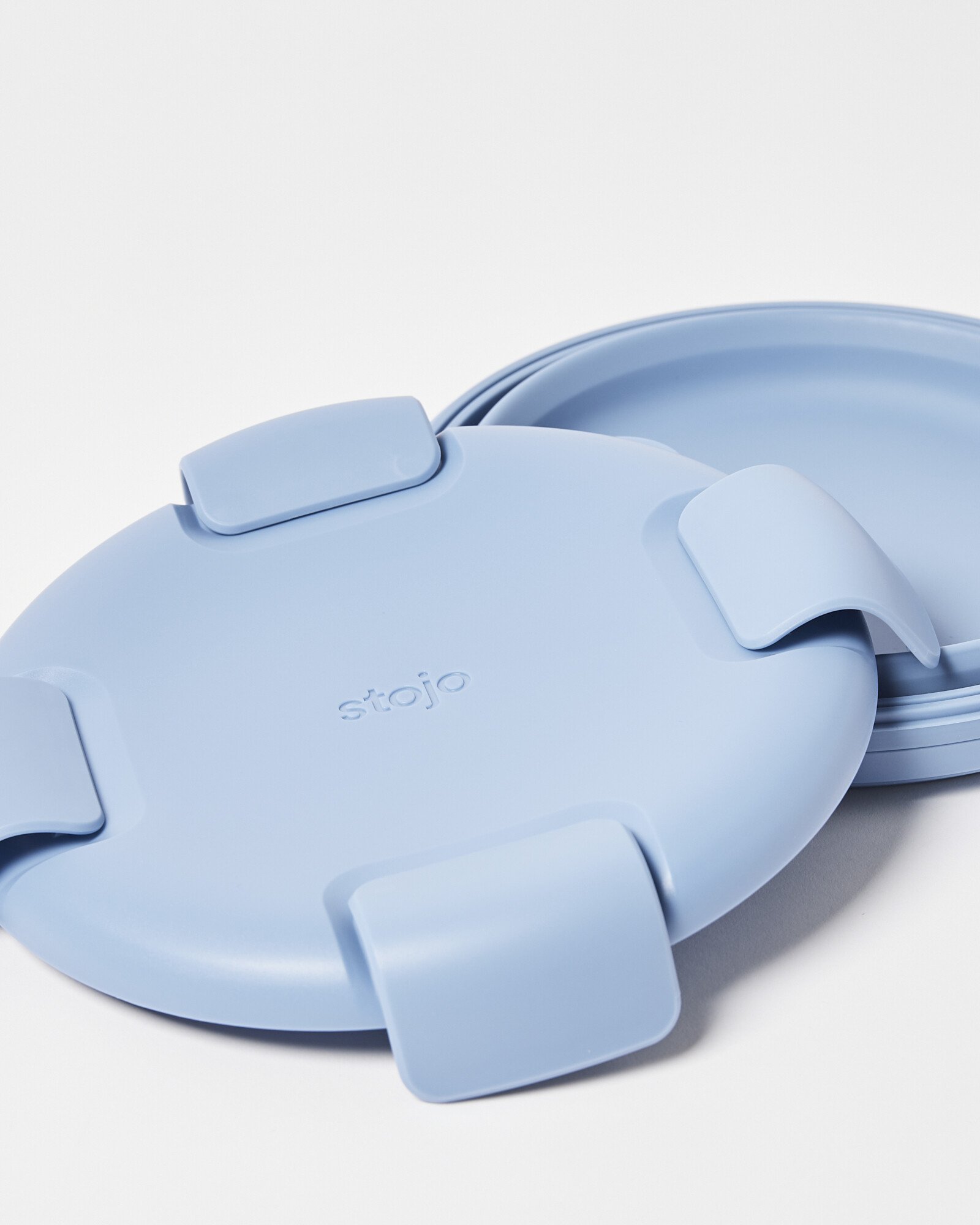 Stojo Collapsible Lunch Box | Oliver Bonas