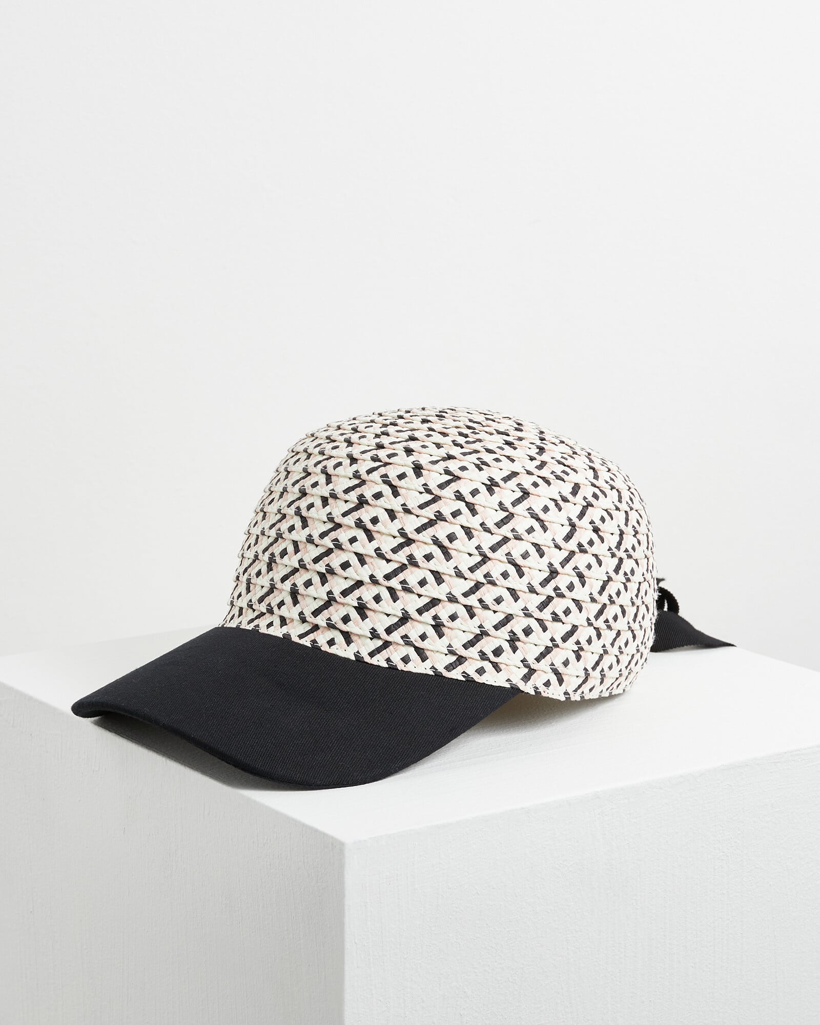 Monochrome Bow Straw Baseball Hat | Oliver Bonas