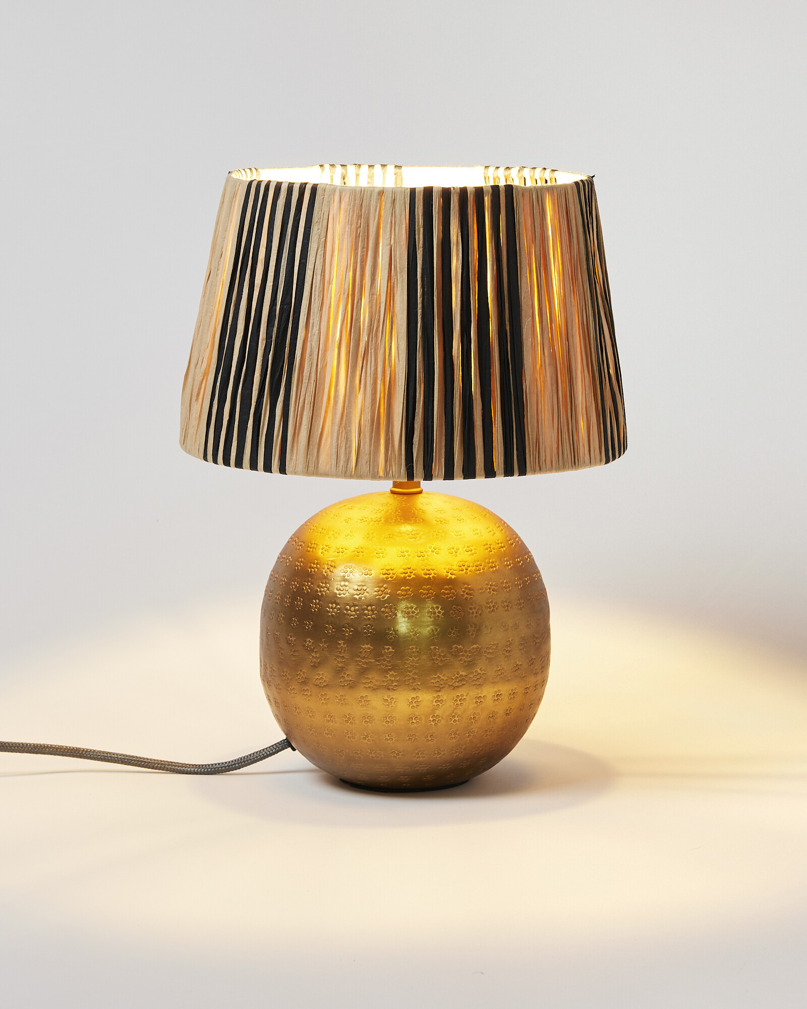 Hammered Gold Metal Desk & Table Lamp & Shade | Oliver Bonas