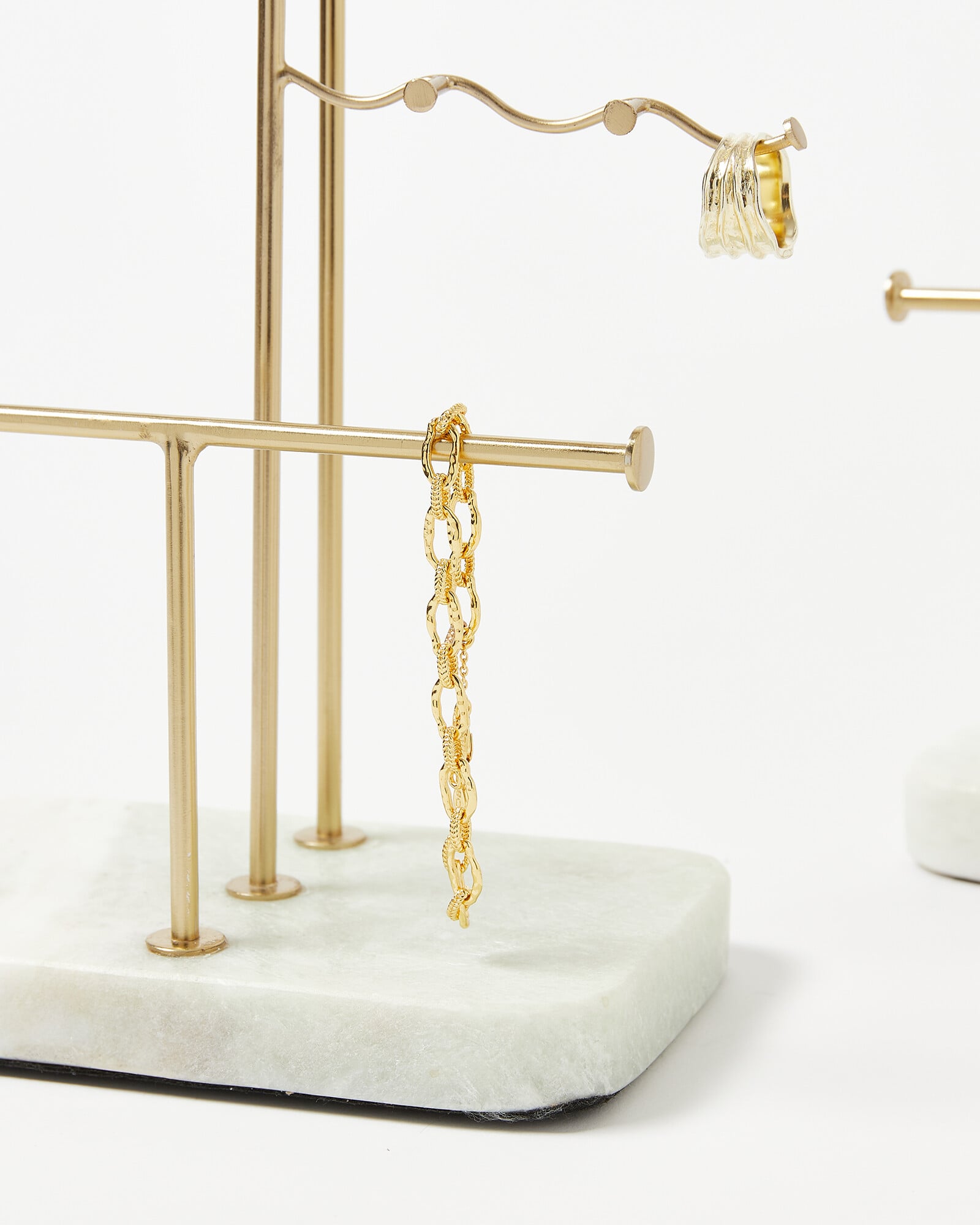 Gold Metal & Marble Wiggle Jewellery Stand | Oliver Bonas