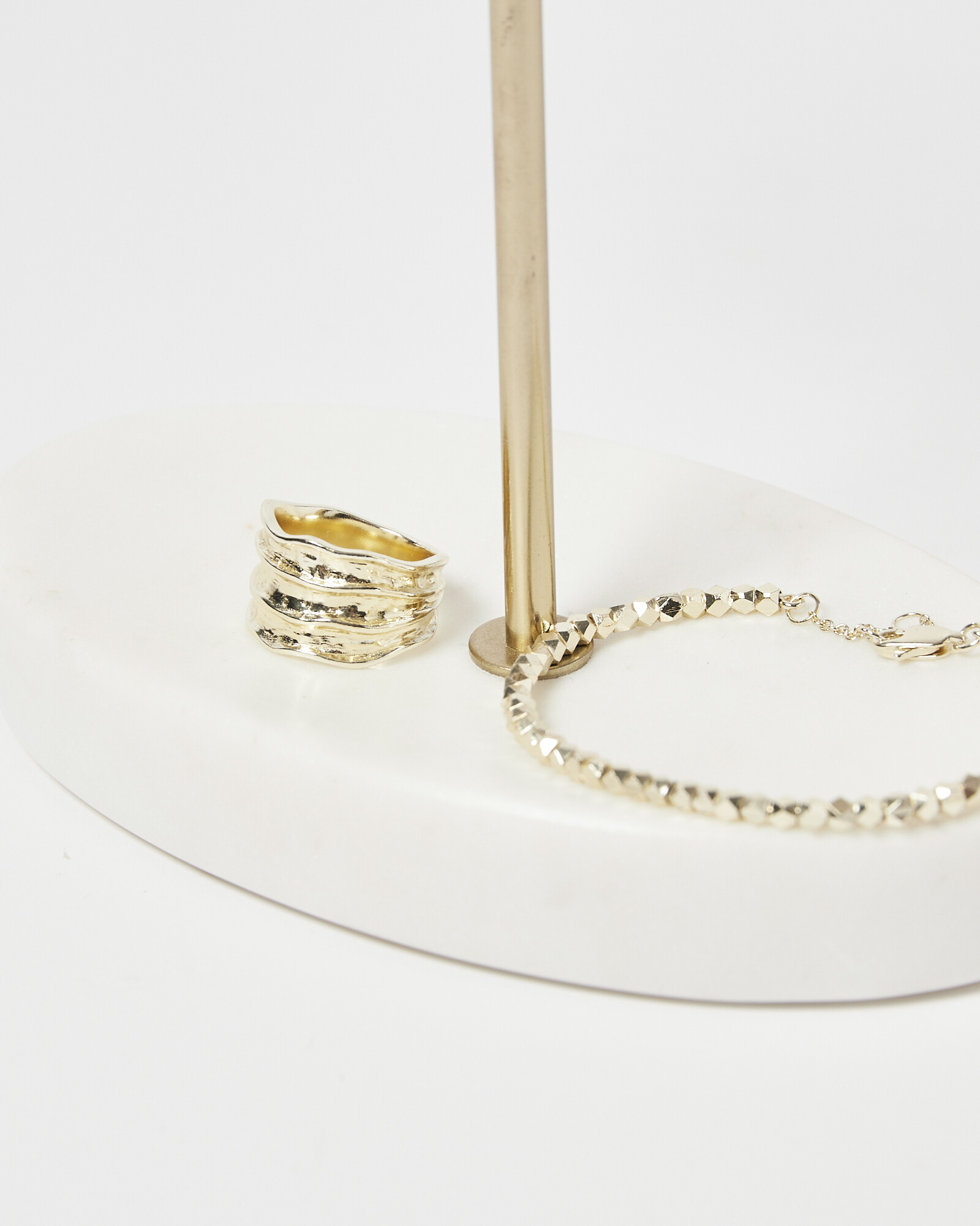 Gold Metal & White Marble Loop Jewellery Stand | Oliver Bonas