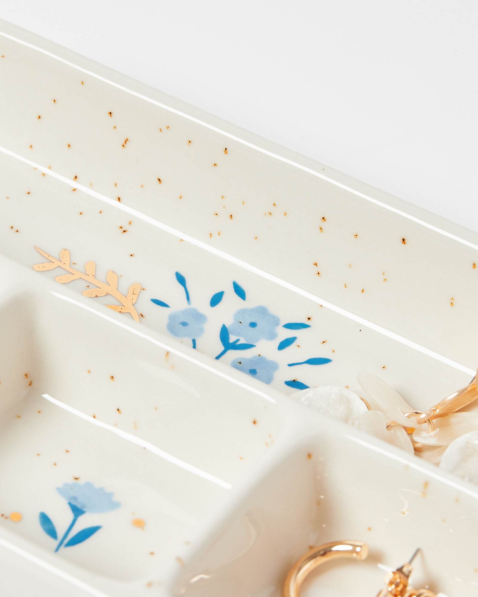 Loretta White & Blue Ceramic Tray Medium | Oliver Bonas