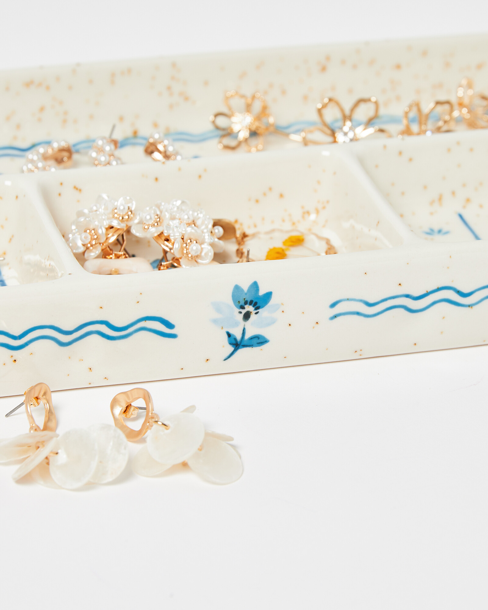 Loretta Blue Ceramic Tray Large | Oliver Bonas