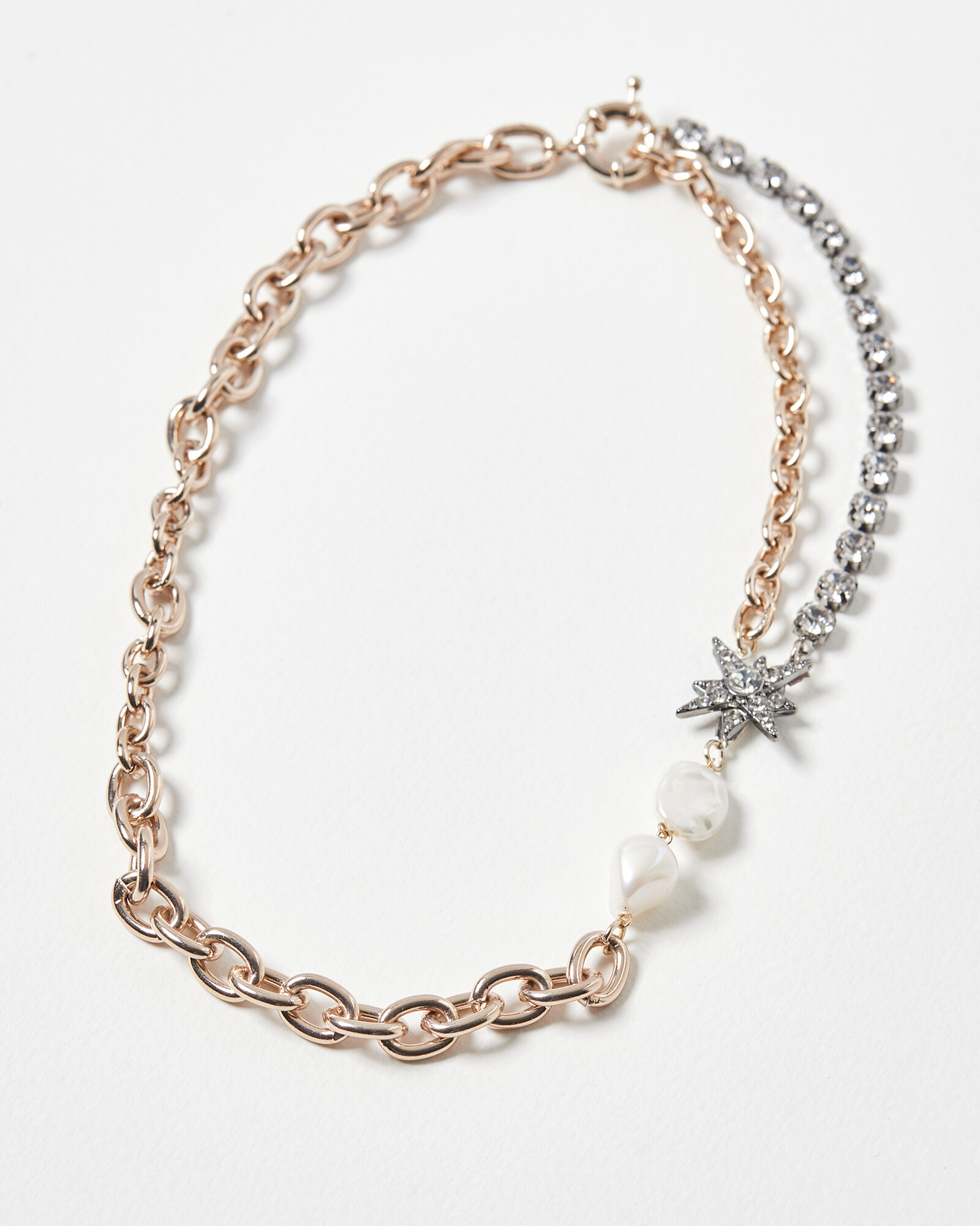 Leilani Chunky Chain Star & Faux Pearls Statement Necklace | Oliver Bonas