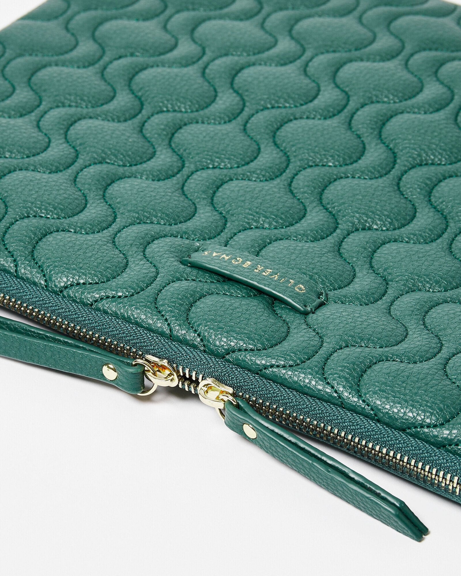 60's Curved Stitch Green Laptop Case | Oliver Bonas
