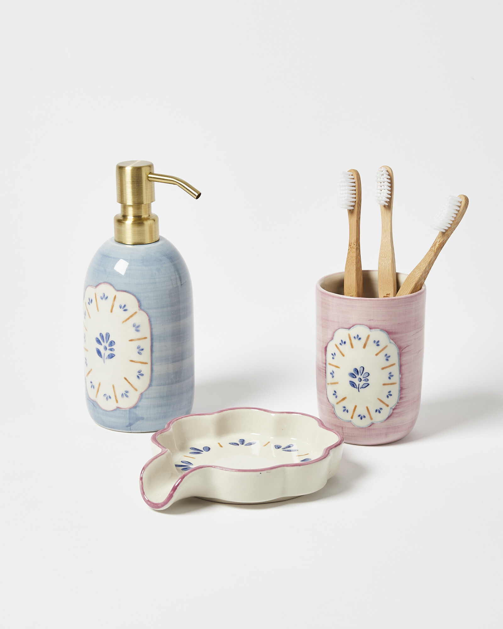 Ida Pink Ceramic Toothbrush Holder | Oliver Bonas