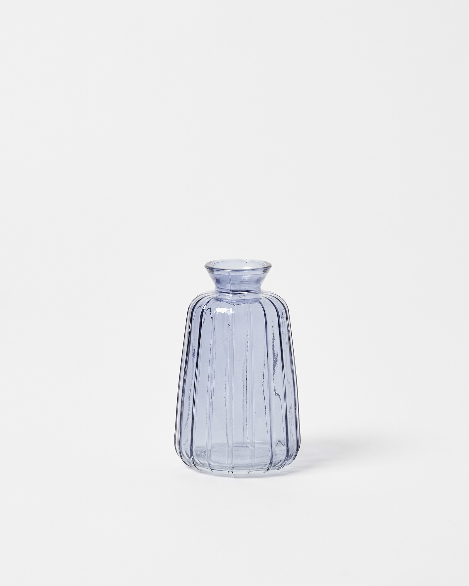 Ren Blue Diffuser Vase | Oliver Bonas