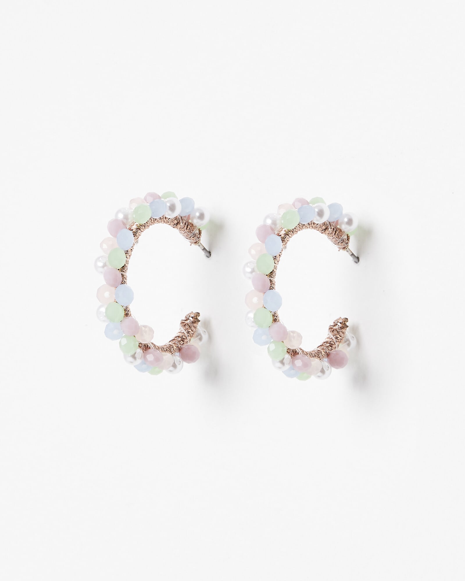 Malie Purple Beaded & Faux Pearl Hoop Earrings Mini | Oliver Bonas