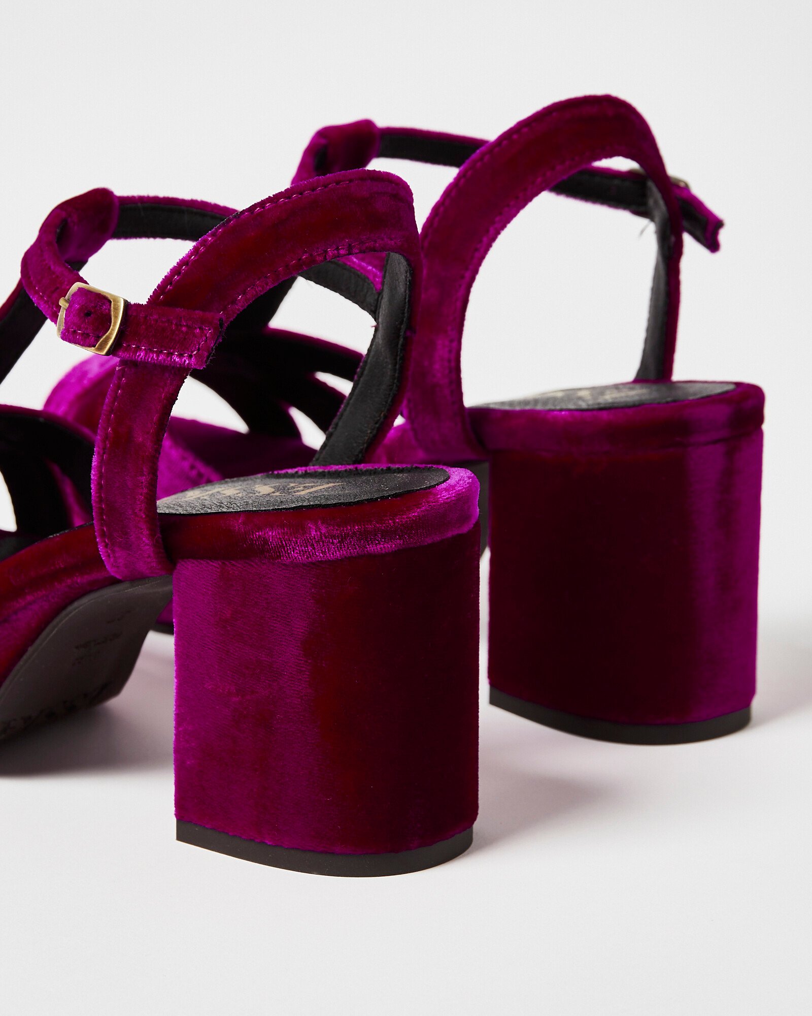 Esska Charlie Magenta Pink Velvet Heeled Sandals | Oliver Bonas