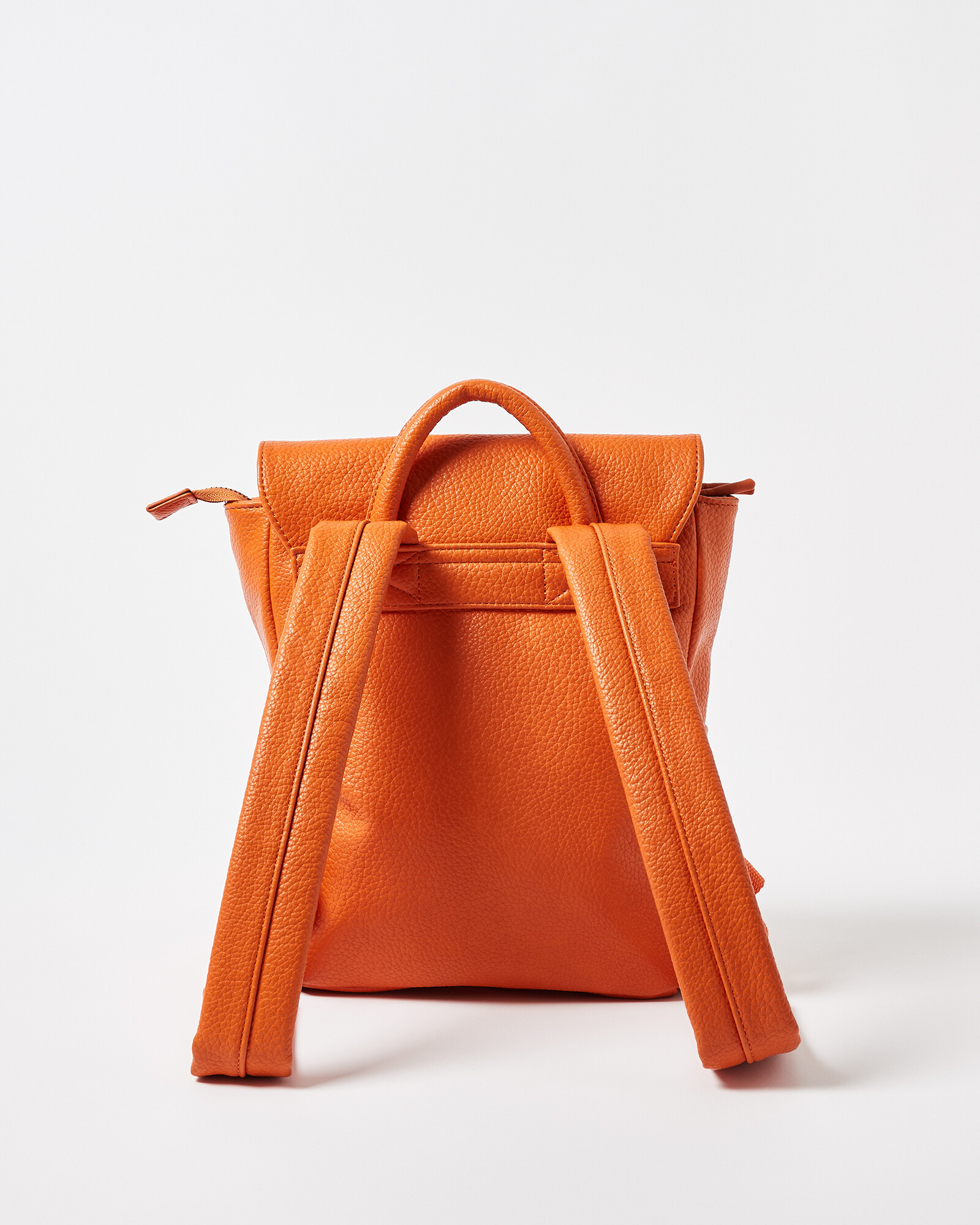 Viv Knot Puller Backpacks | Oliver Bonas