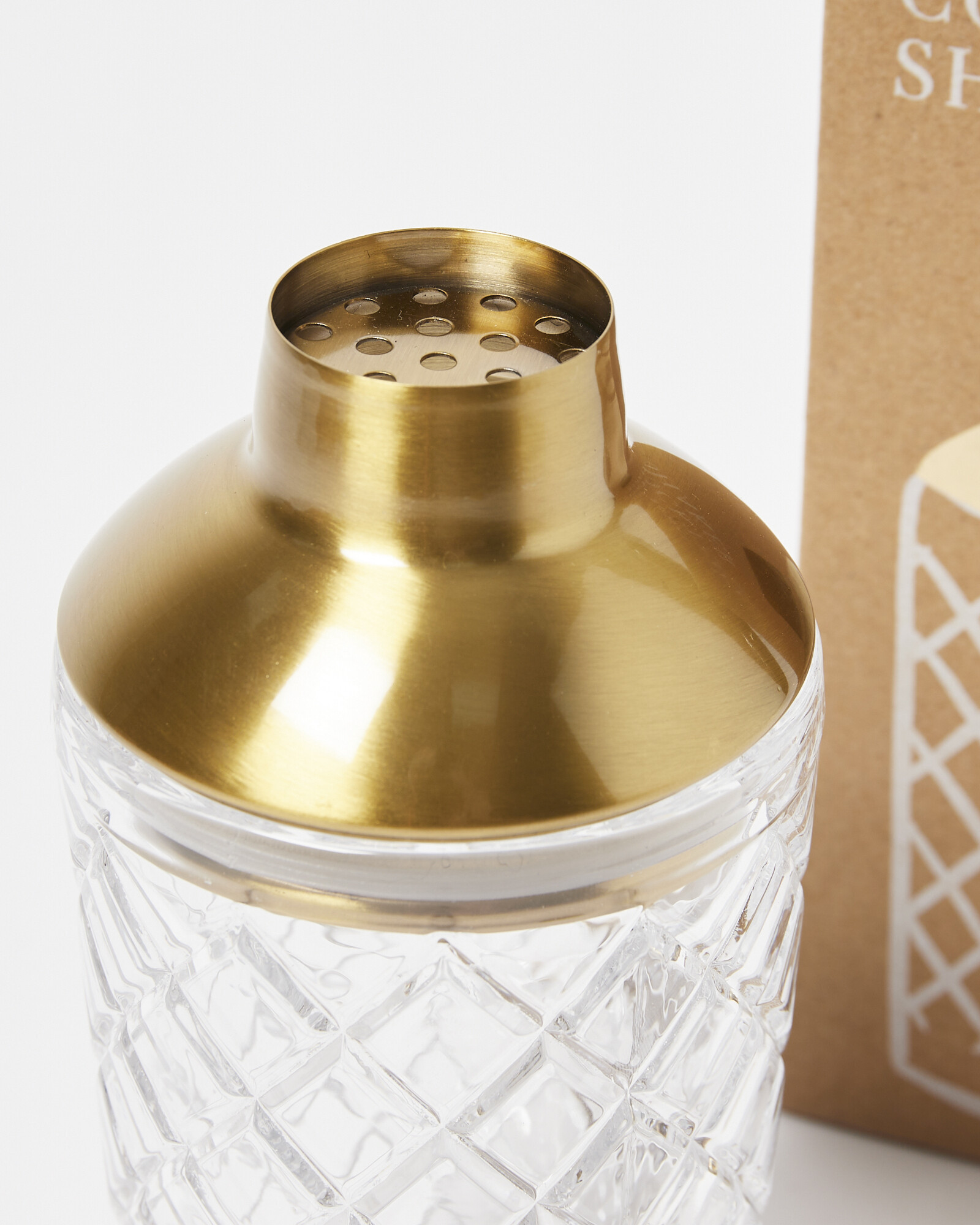 Medlock Diamond Glass Cocktail Shaker | Oliver Bonas