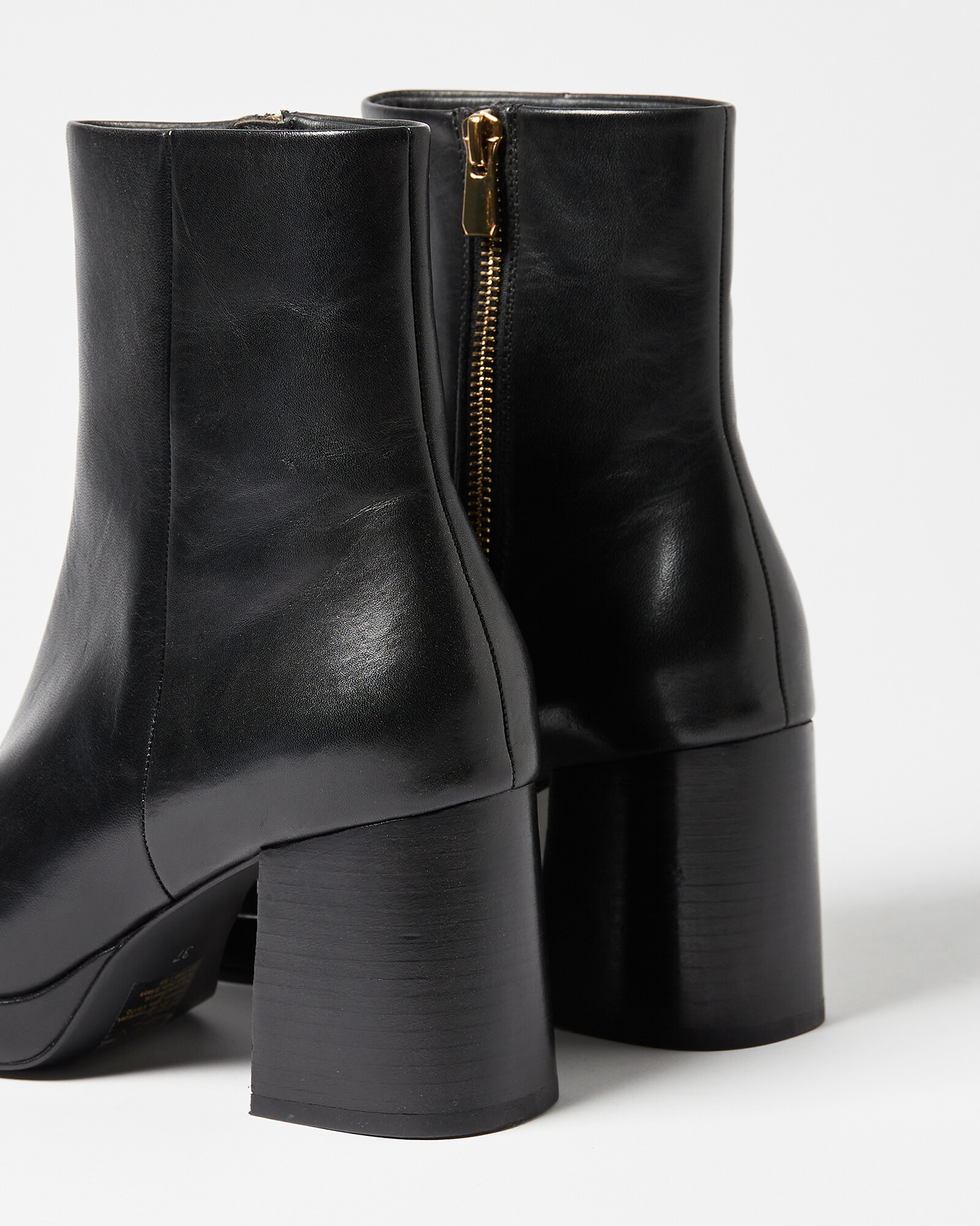 Black Leather Platform Heel Boot | Oliver Bonas