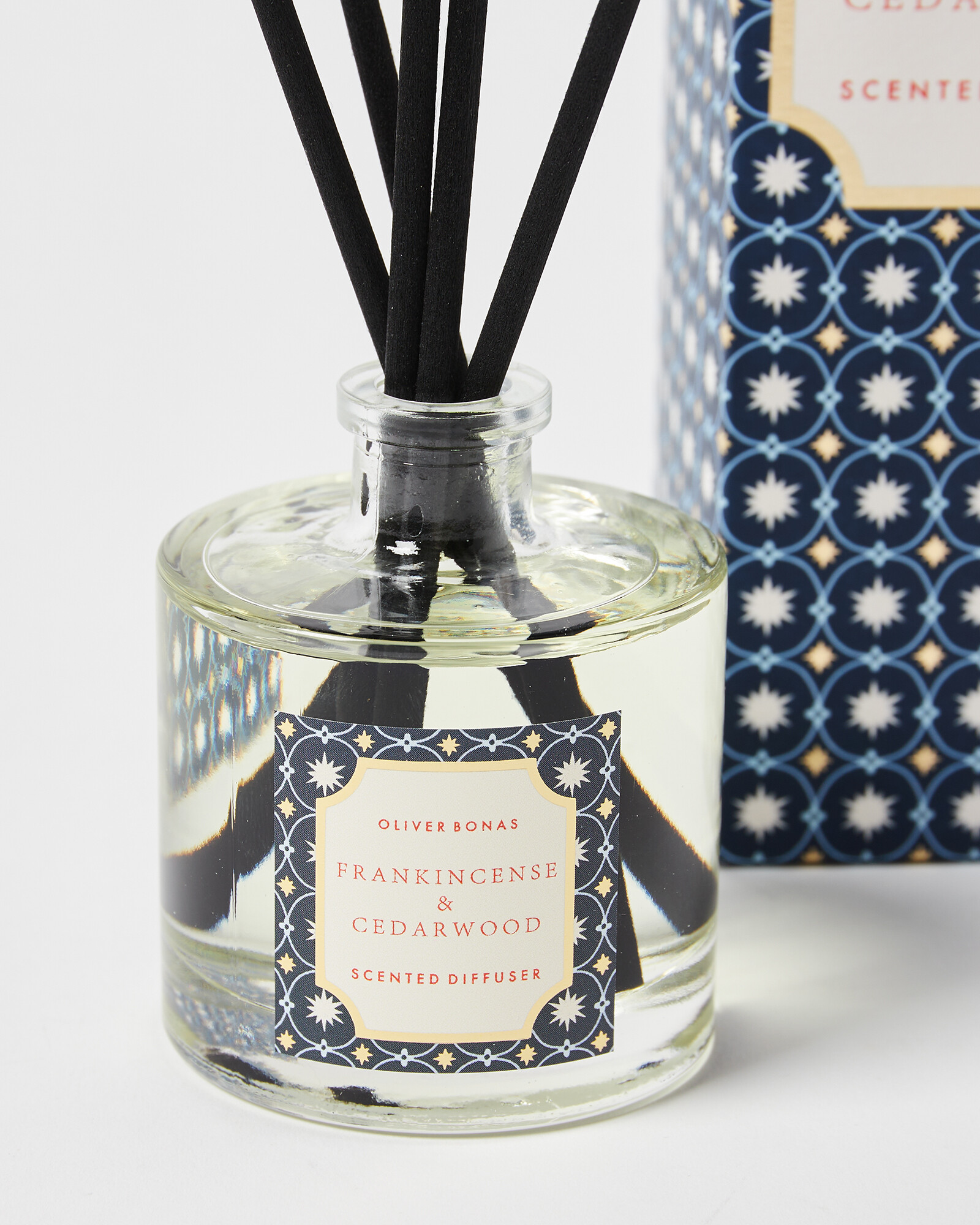 Nova Frankincense & Cedarwood Christmas Reed Diffuser | Oliver Bonas