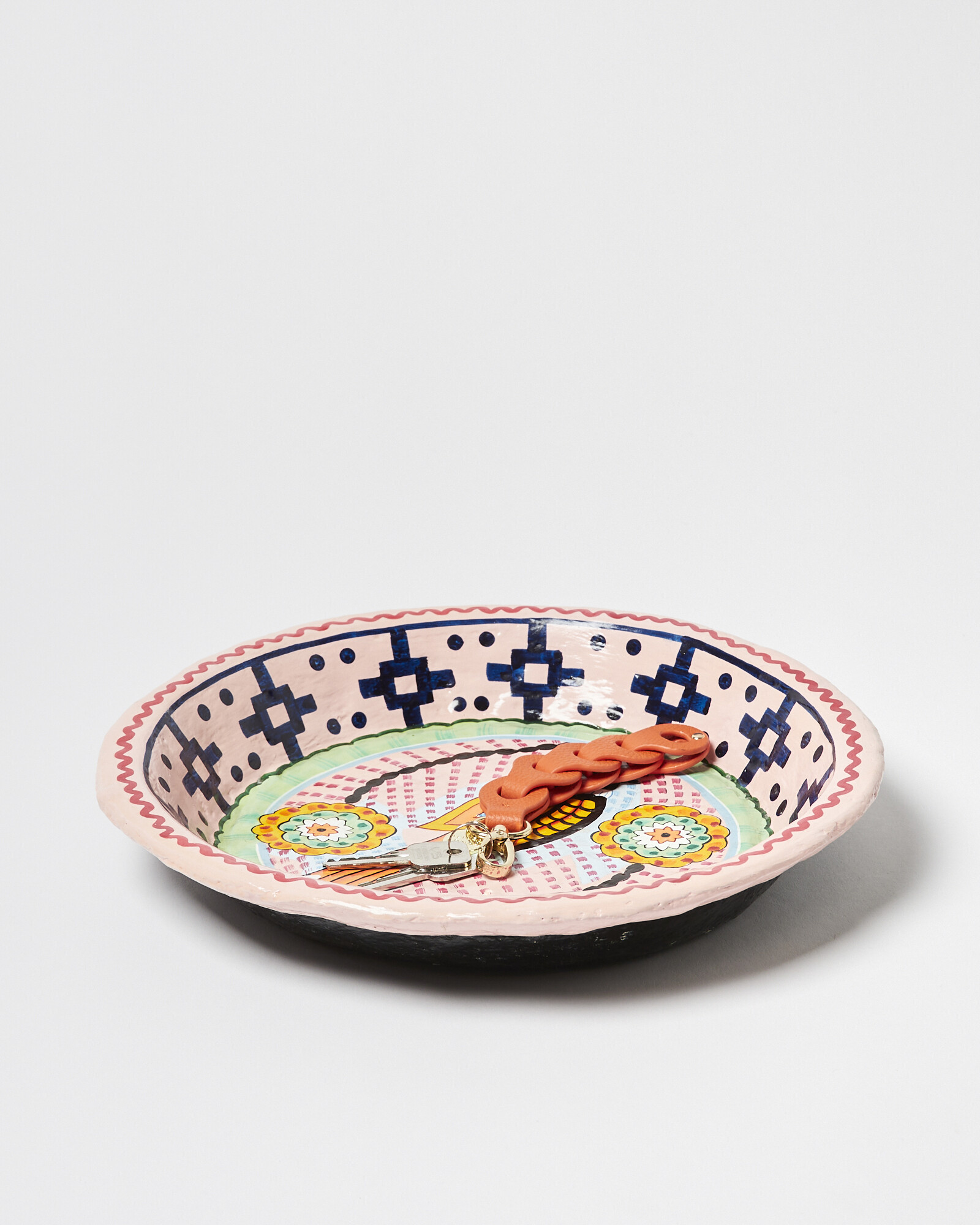 Akra Hand-Painted Pink Paper Mache Bowl | Oliver Bonas