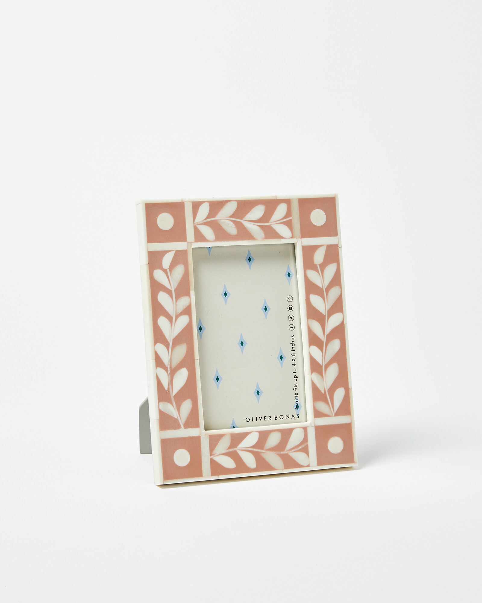 Ivy Pink Photo Frame 6x4" | Oliver Bonas