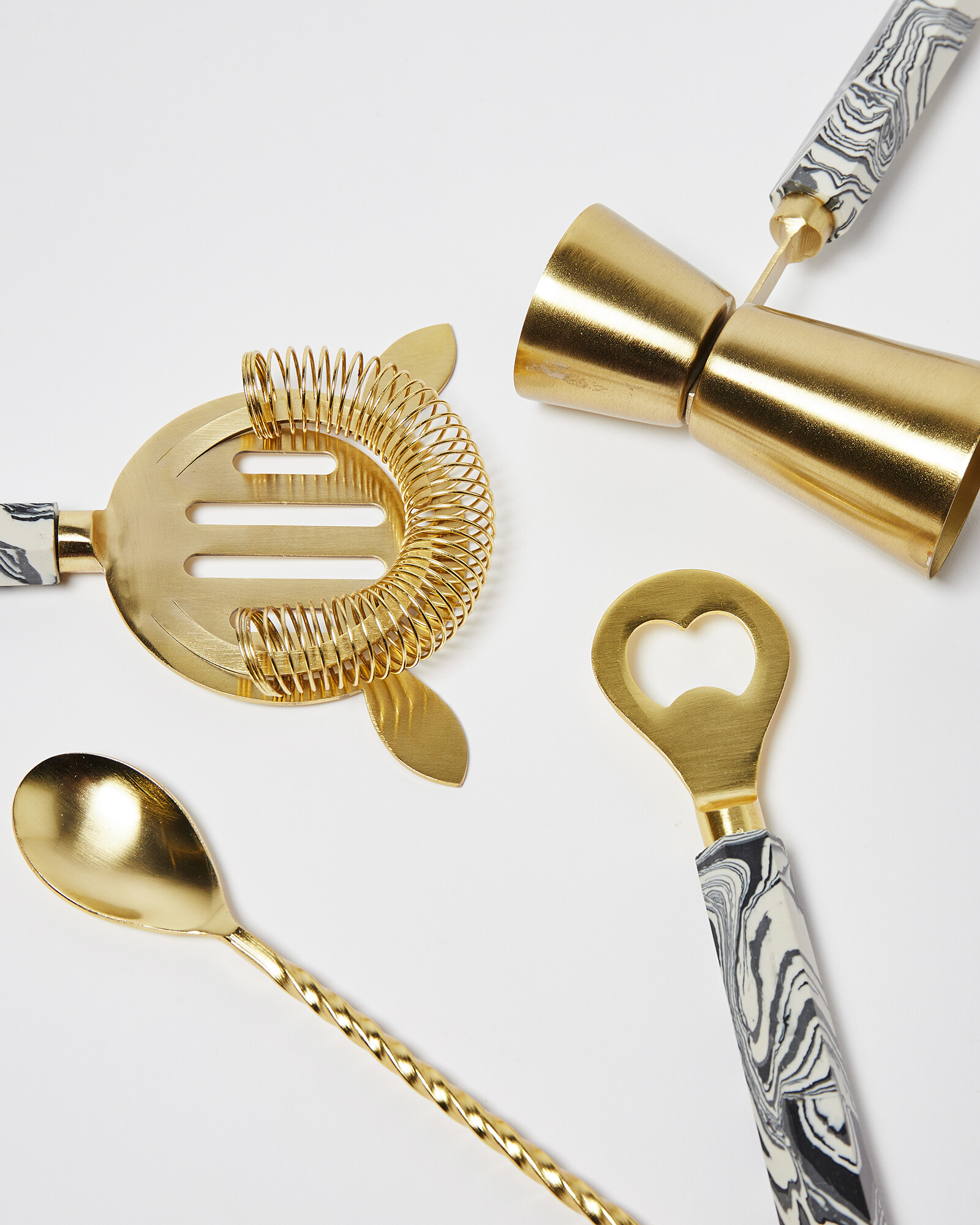 Monochrome Marbled Gold Bar Tools Set | Oliver Bonas