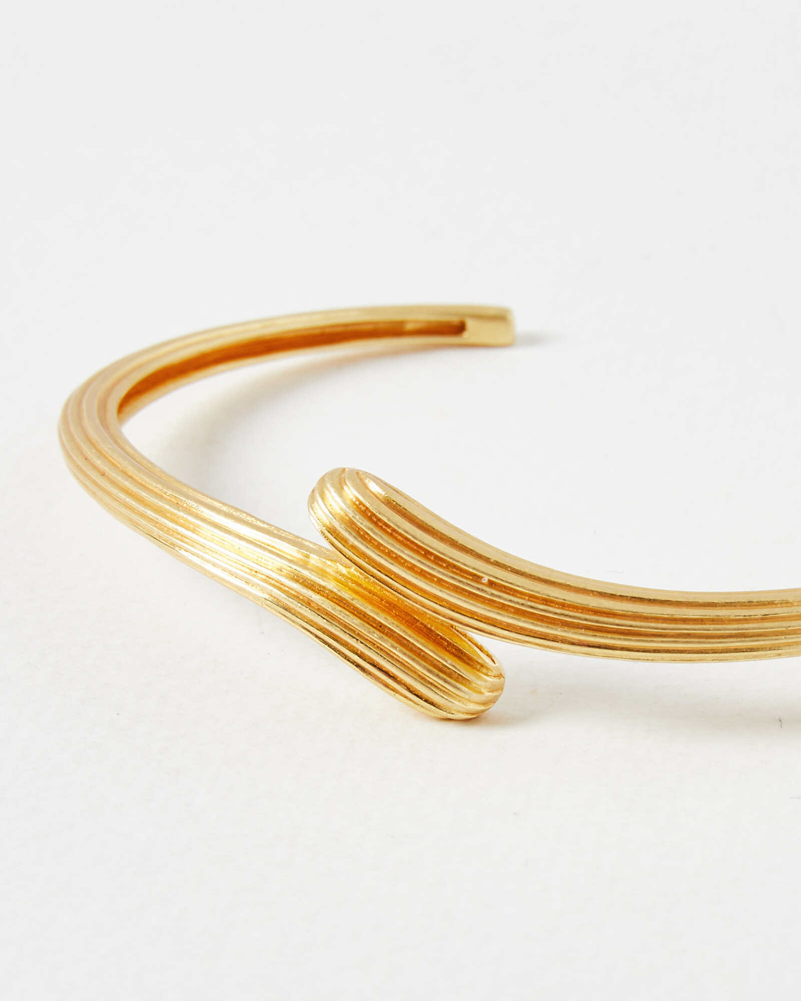 Maribel Sculptural Gold Plated Bangle | Oliver Bonas