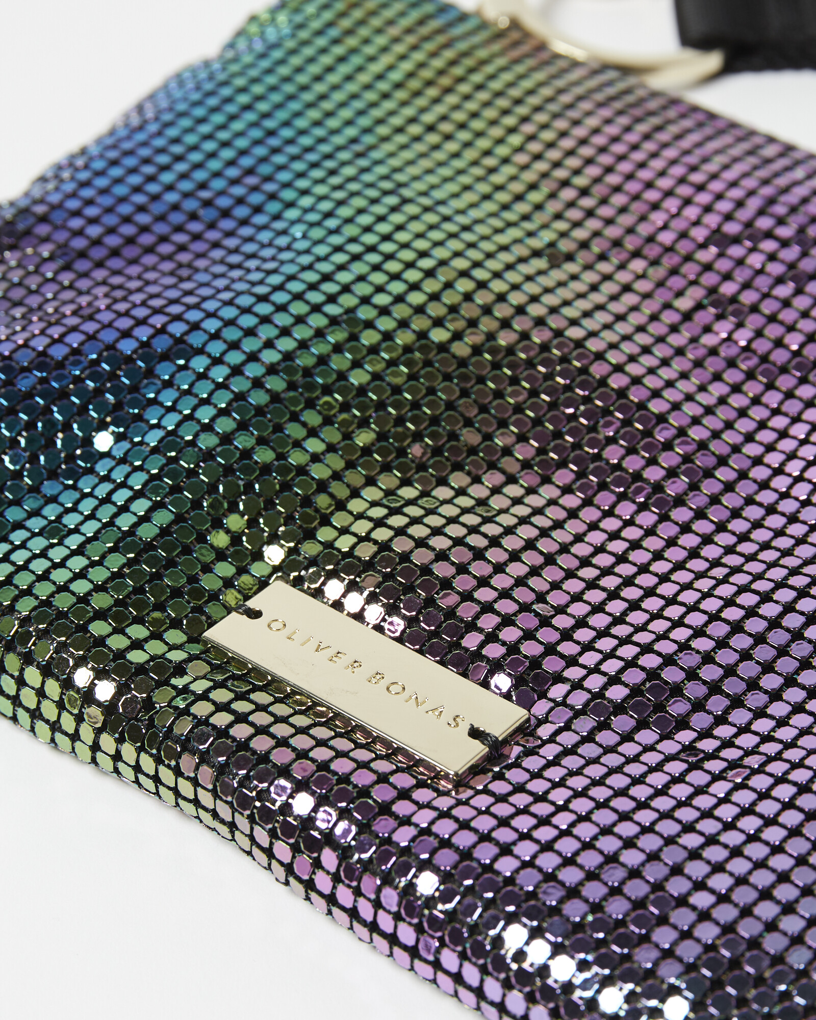 Chainmail Green Metallic Zipped Pouch | Oliver Bonas