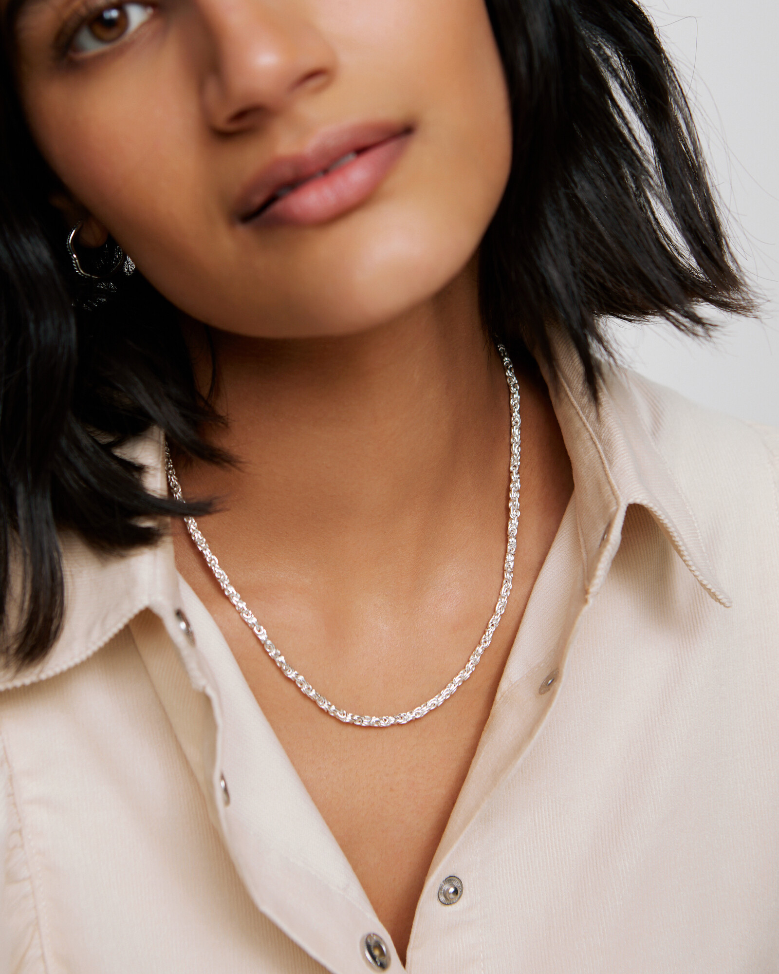 Megan Looped Links Silver Plated Chain Necklace | Oliver Bonas
