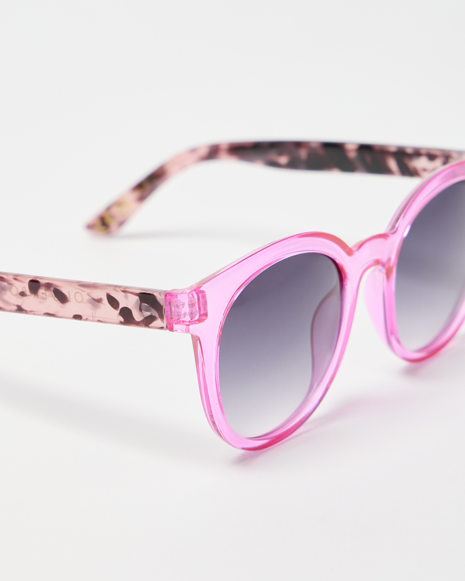Pink & Faux Tortoiseshell Round Preppy Sunglasses | Oliver Bonas