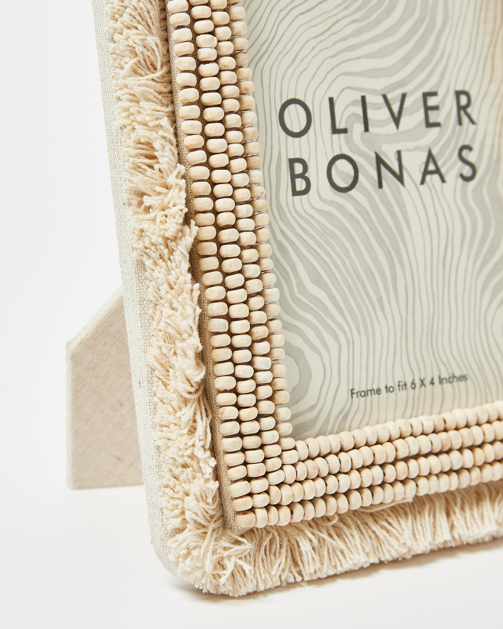 Tuo Natural Beaded Photo Frame 6x4" | Oliver Bonas