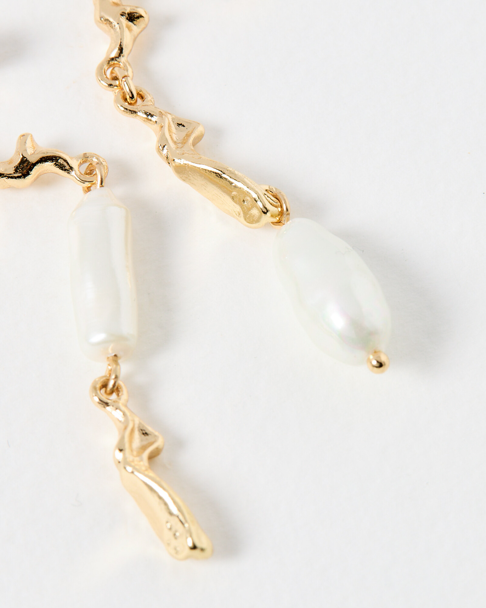 Aalto Mismatch Bar & Faux Pearl Drop Earrings | Oliver Bonas