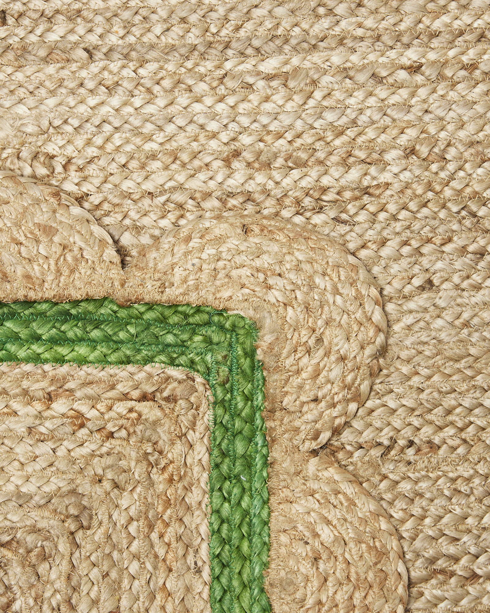 Scalloped Jute Green Border Runner Rug 200x80cm | Oliver Bonas