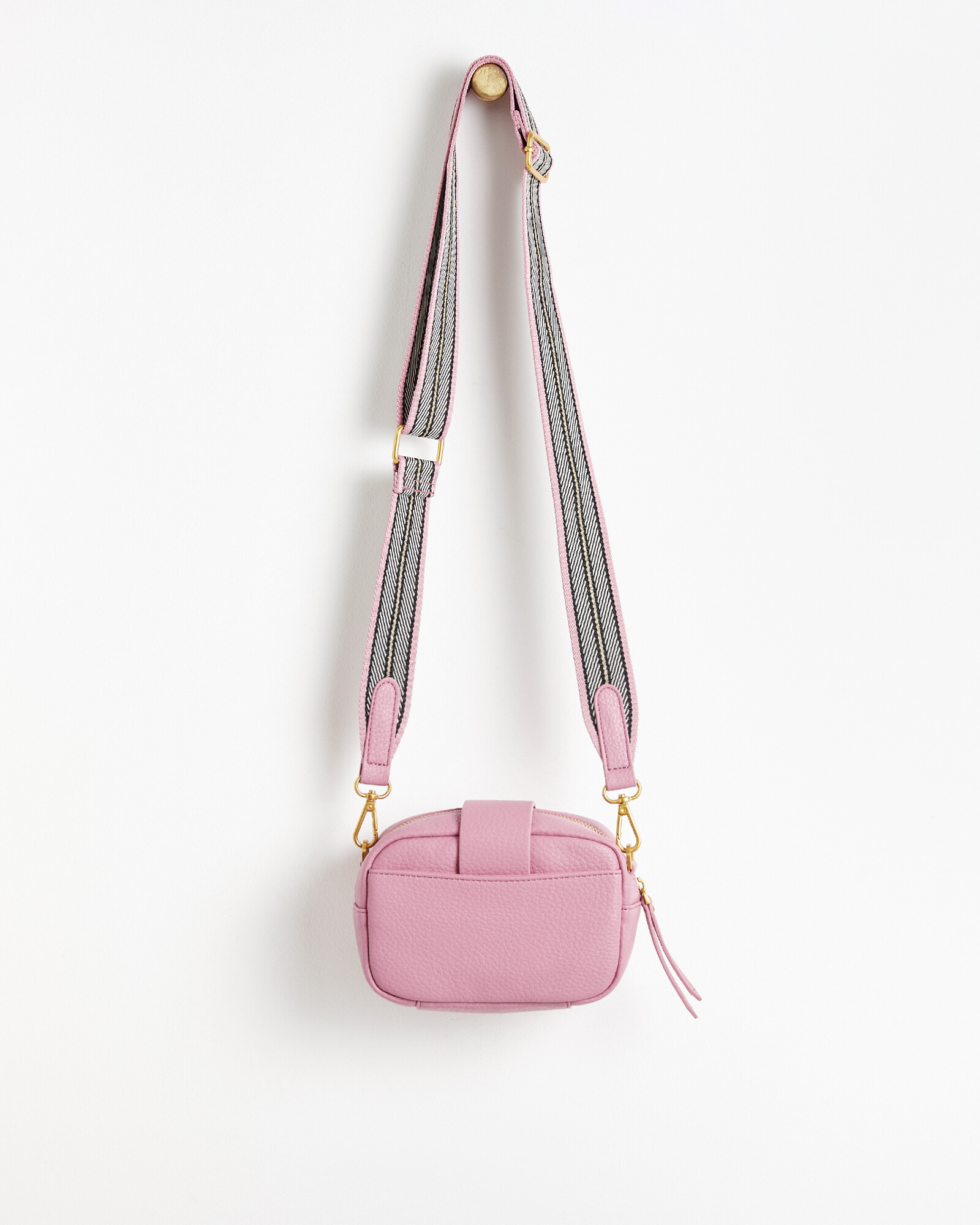 Cora Dusty Pink Crossbody Bag | Oliver Bonas